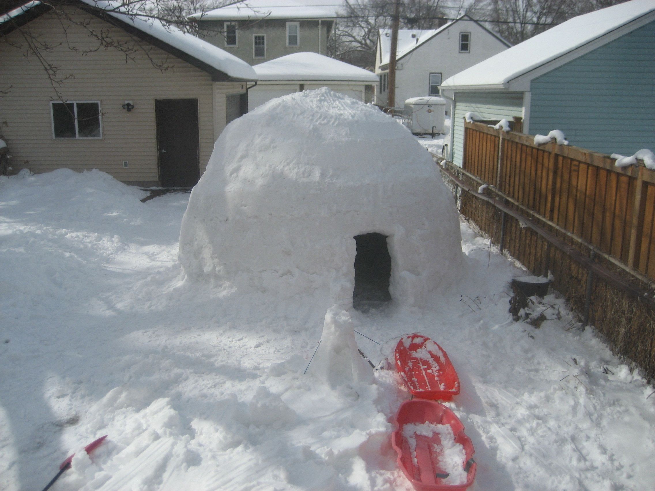 Igloo Made With Nifty Tool : 10 Steps (with Pictures) - Instructables