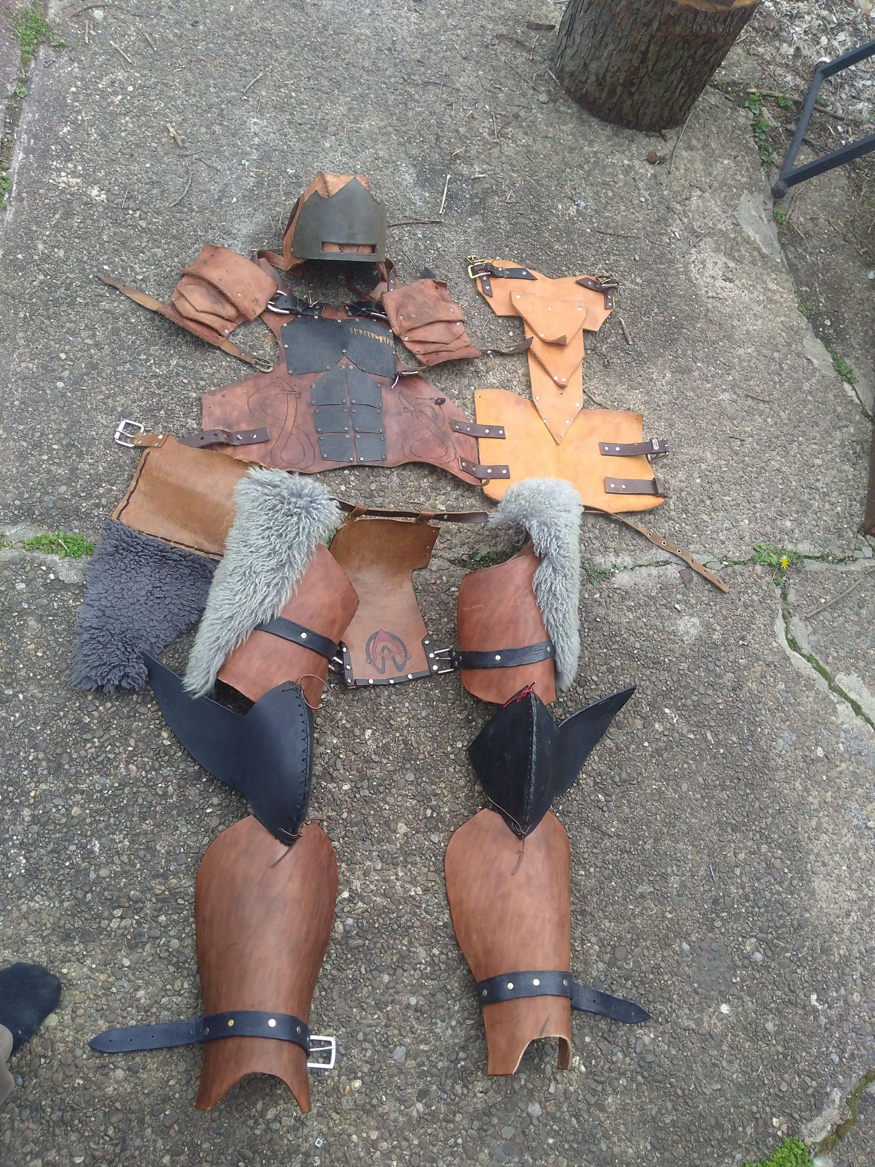 Leather Greaves, Poleyns, and Cuisses (set of Leg Armor) : 5 Steps ...