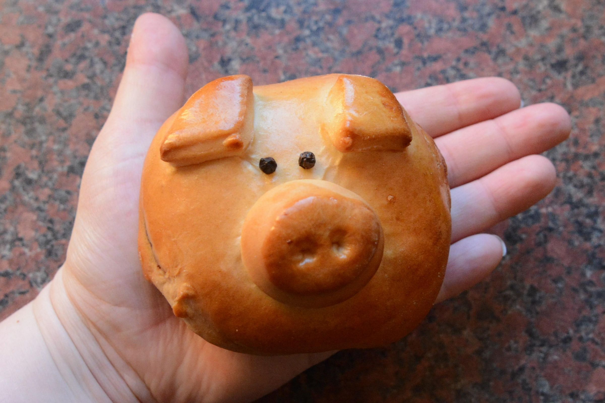 Sweet Piggy Buns With Nutella Filling : 9 Steps (with Pictures ...