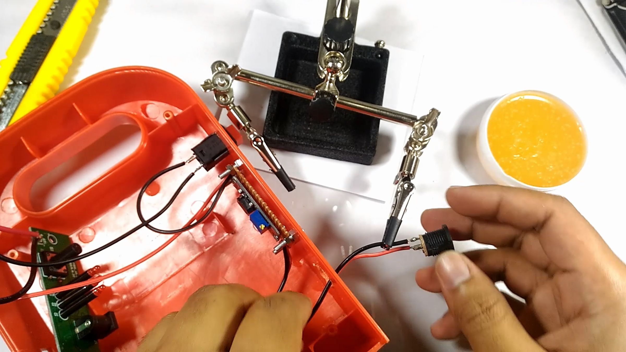 Solar Powered WiFi : 5 Steps (with Pictures) - Instructables