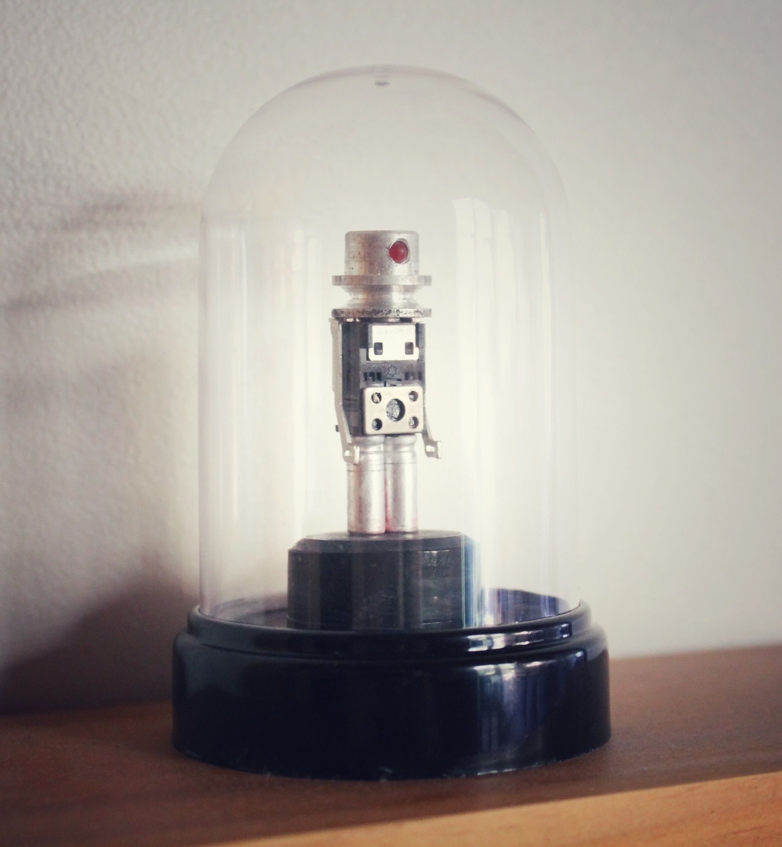 Micro Junkbot Display : 7 Steps (with Pictures) - Instructables