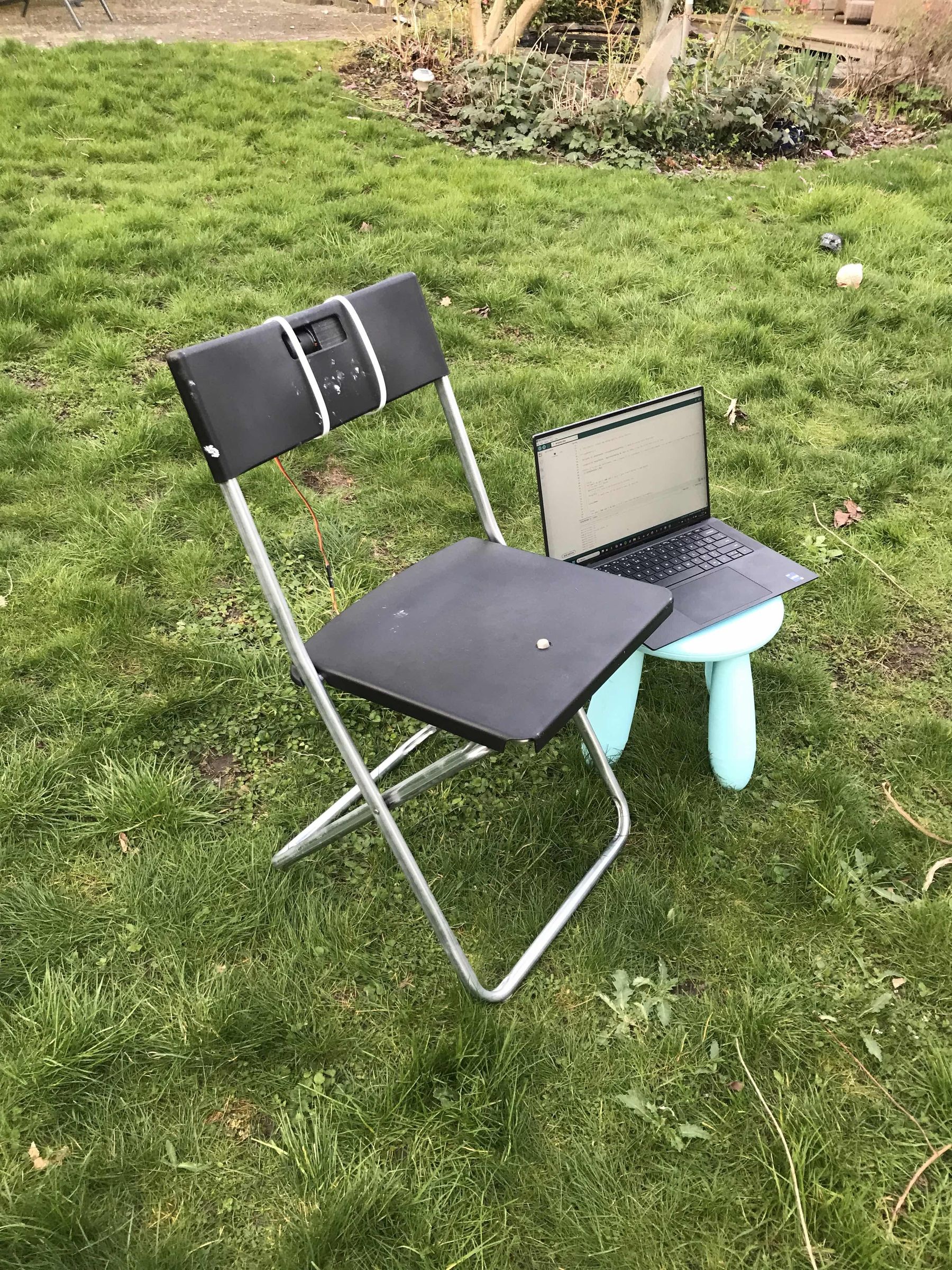 Anti-Fart Chair : 8 Steps - Instructables