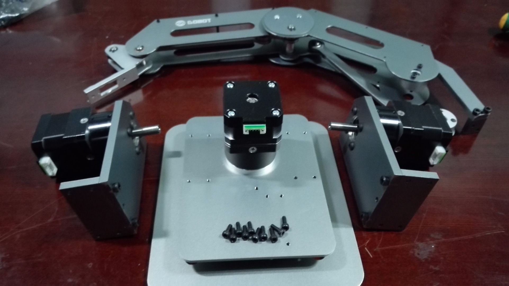 Build a Laser Cut and Soldering Dobot Robot Arm : 16 Steps (with ...