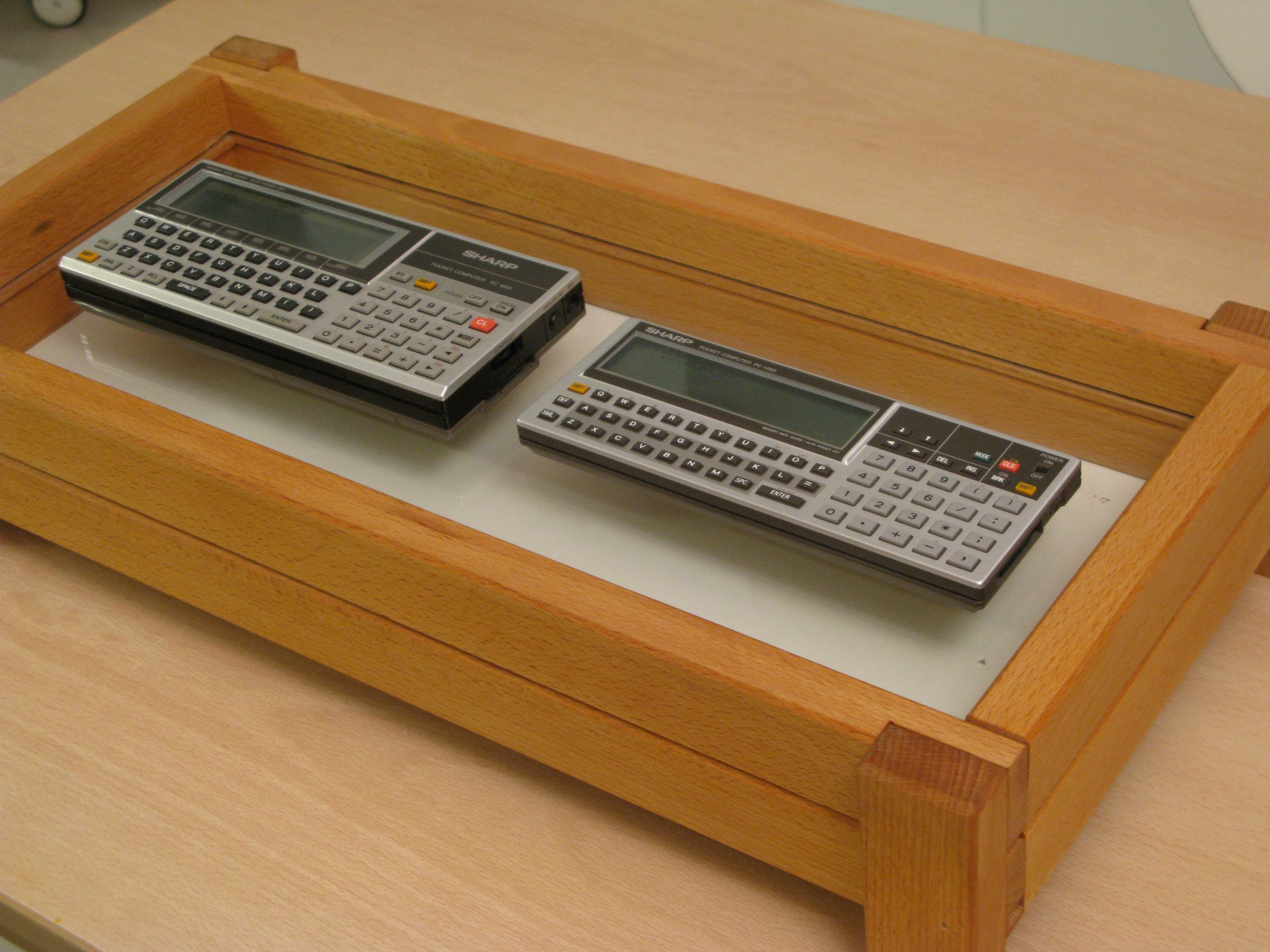 Small Display Case : 9 Steps (with Pictures) - Instructables