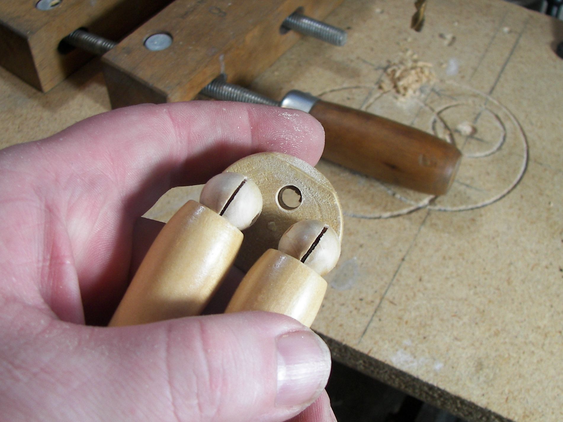 Wood Manikin Figure Lamp With IPad - a DIY Tutorial : 10 Steps (with ...