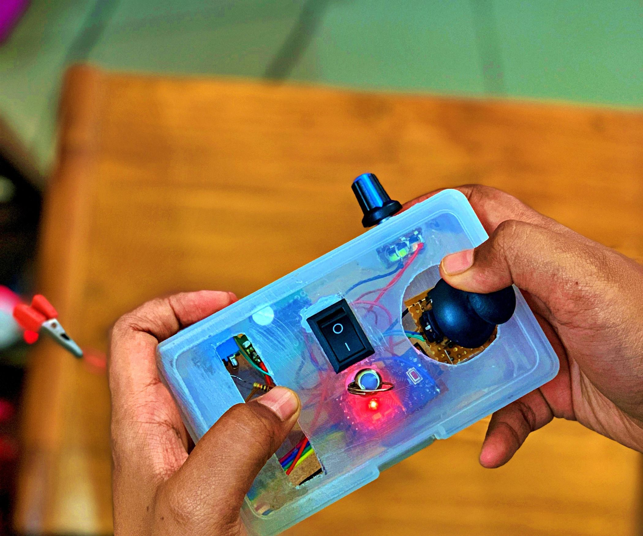 RC Plane V-1 (Transmitter) : 4 Steps - Instructables