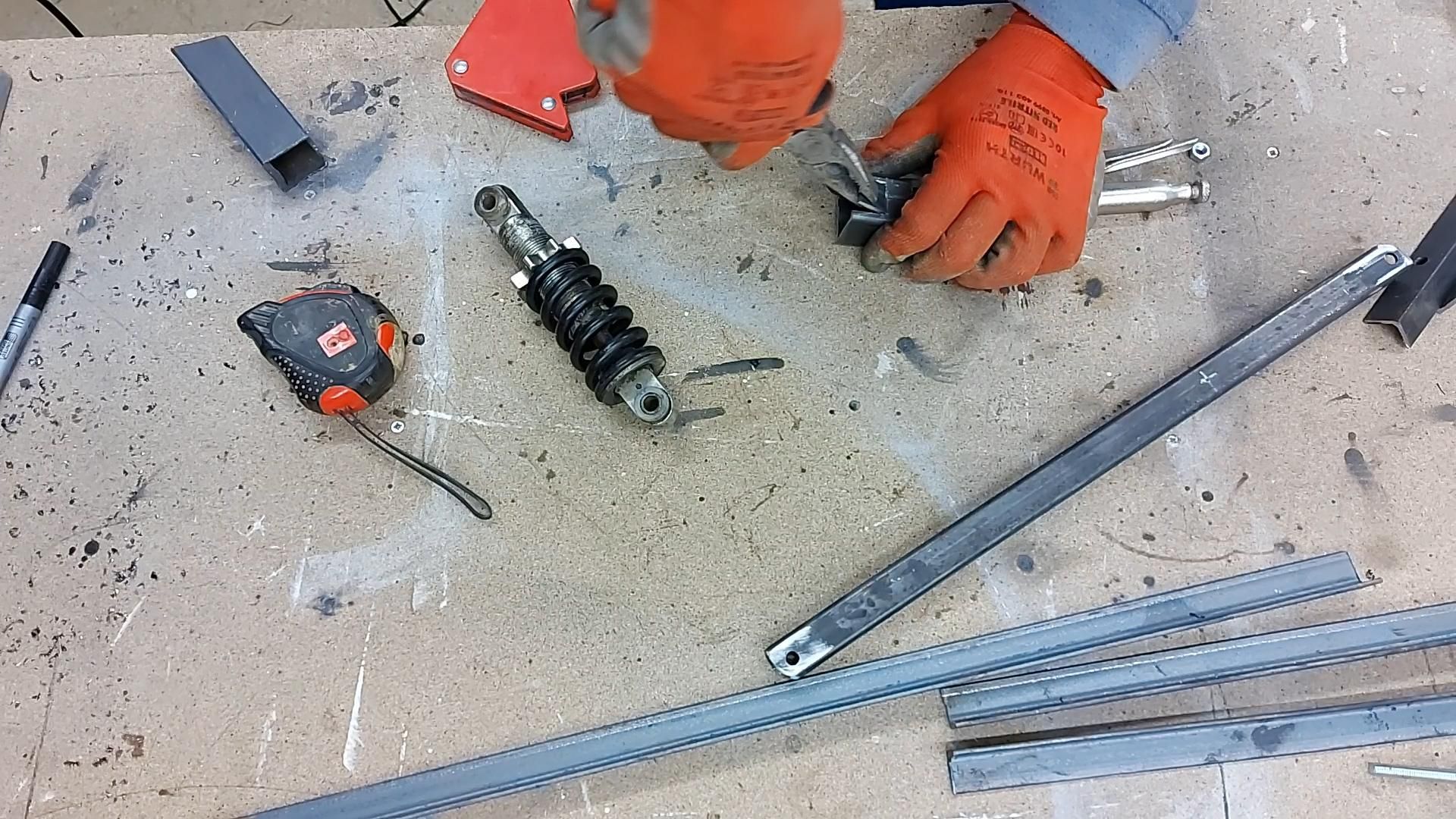 DIY Ski Sled - Plezuh : 12 Steps (with Pictures) - Instructables