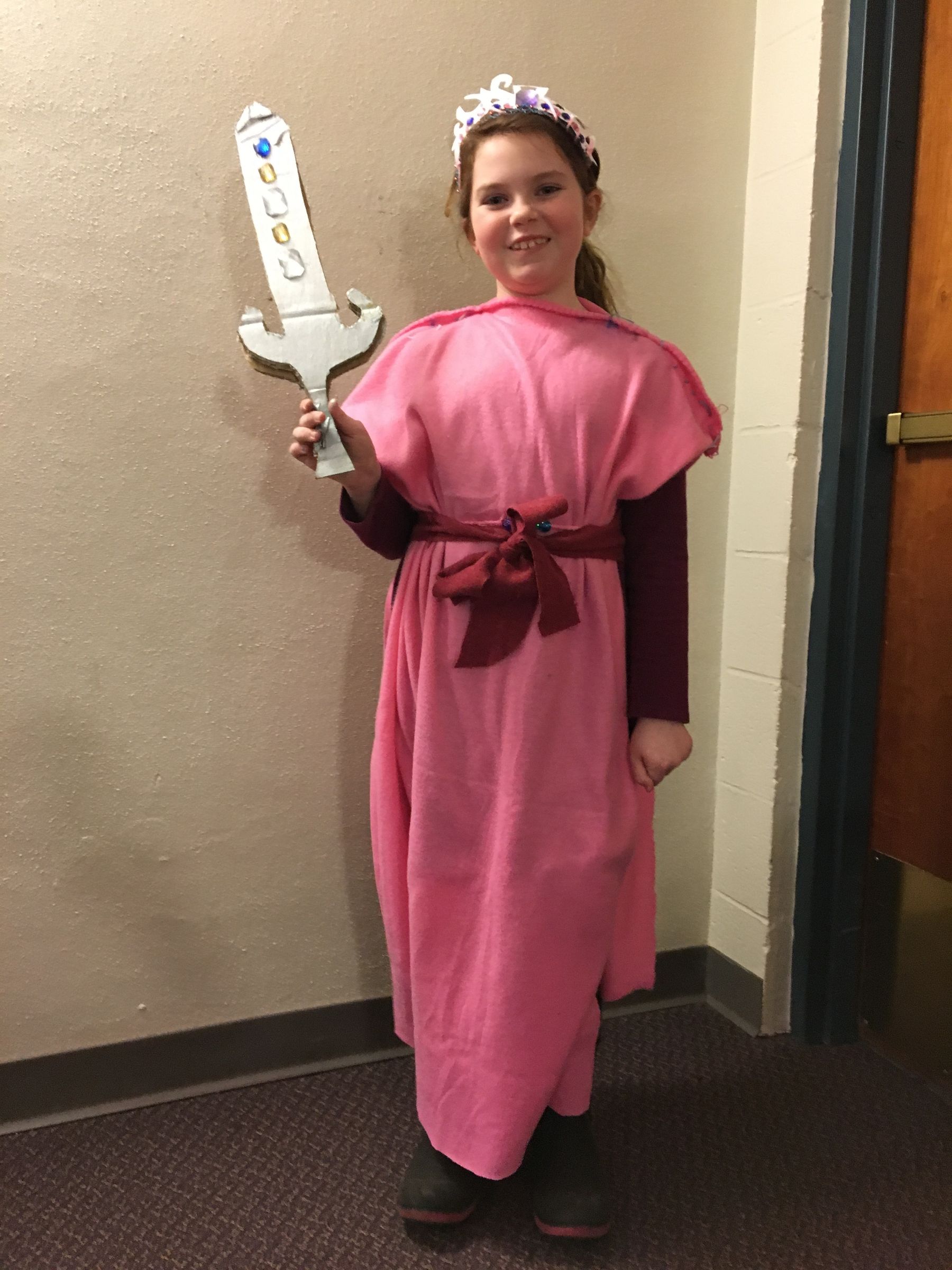 No Sew Medieval Costume : 11 Steps - Instructables