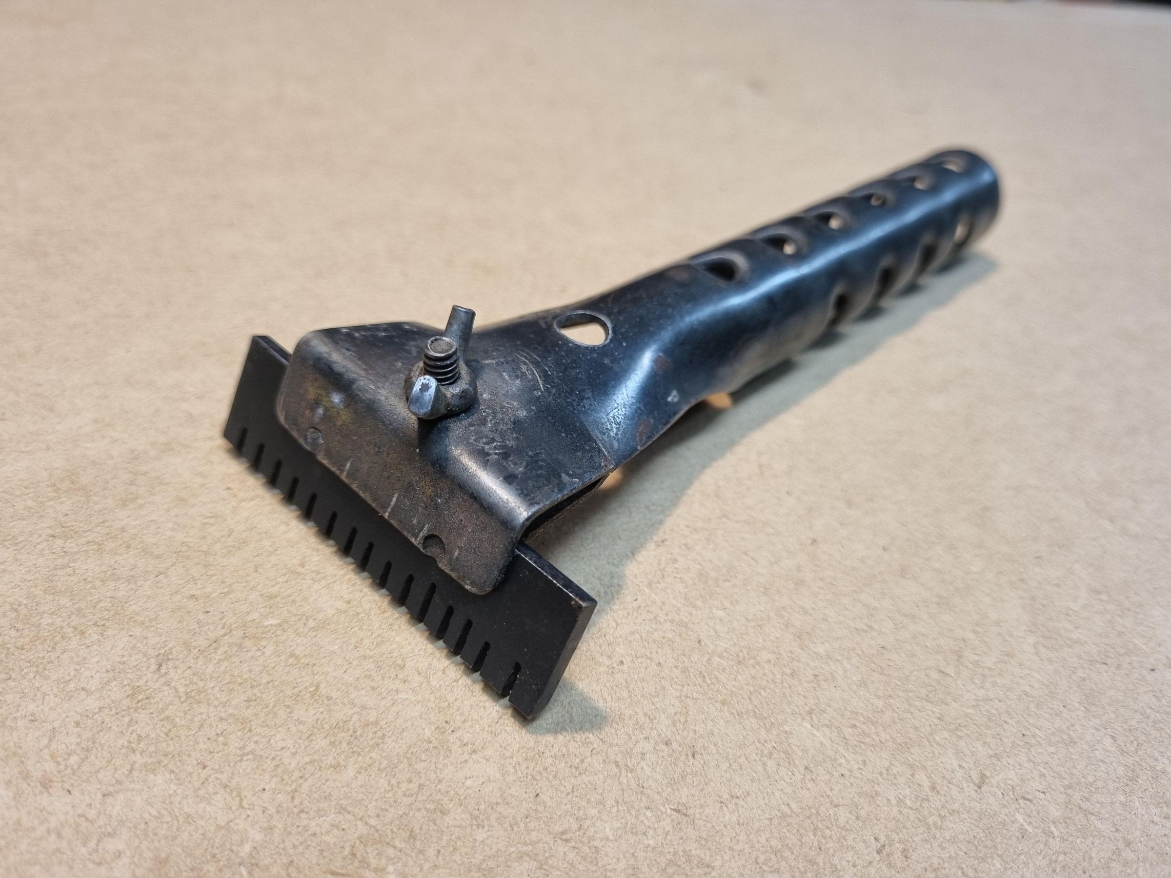 De-Fleshing Tools : 5 Steps (with Pictures) - Instructables