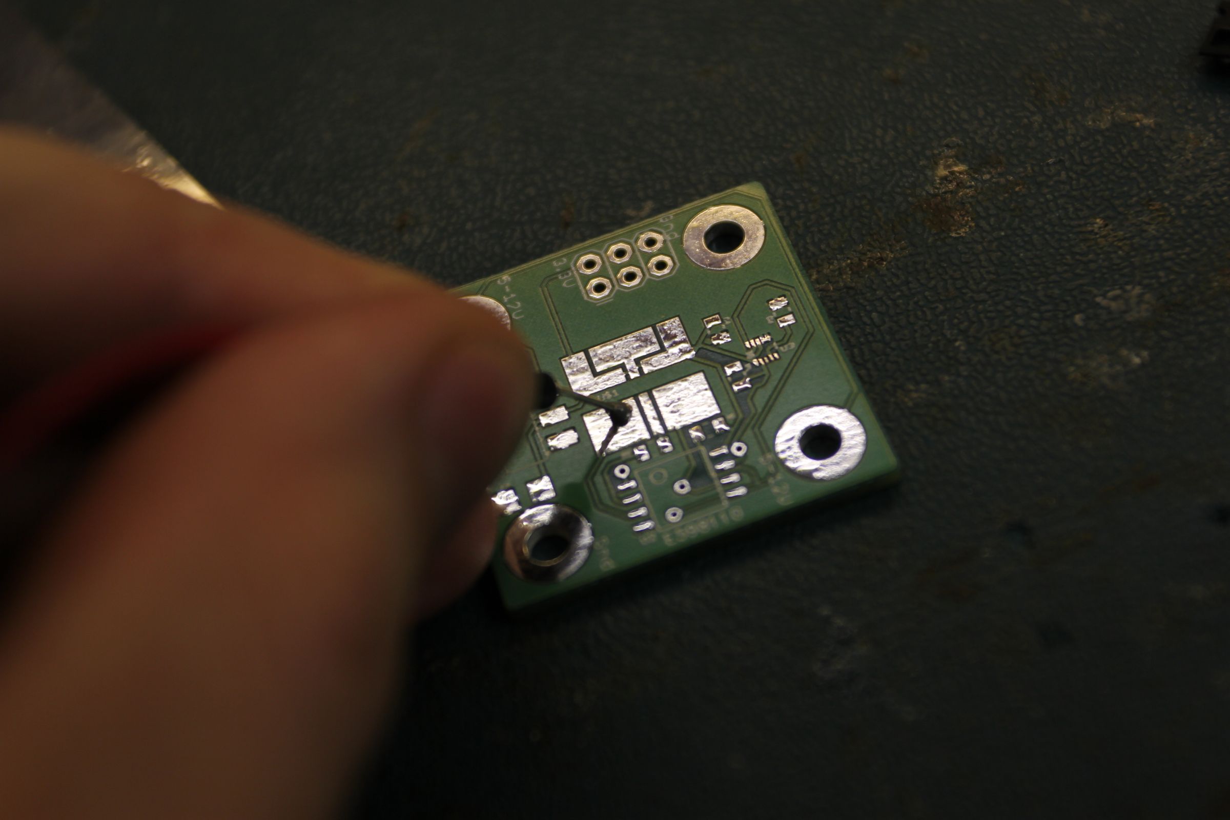 Soldering Tiny SMD Components the Easy and Fast Way (with a Hotplate ...