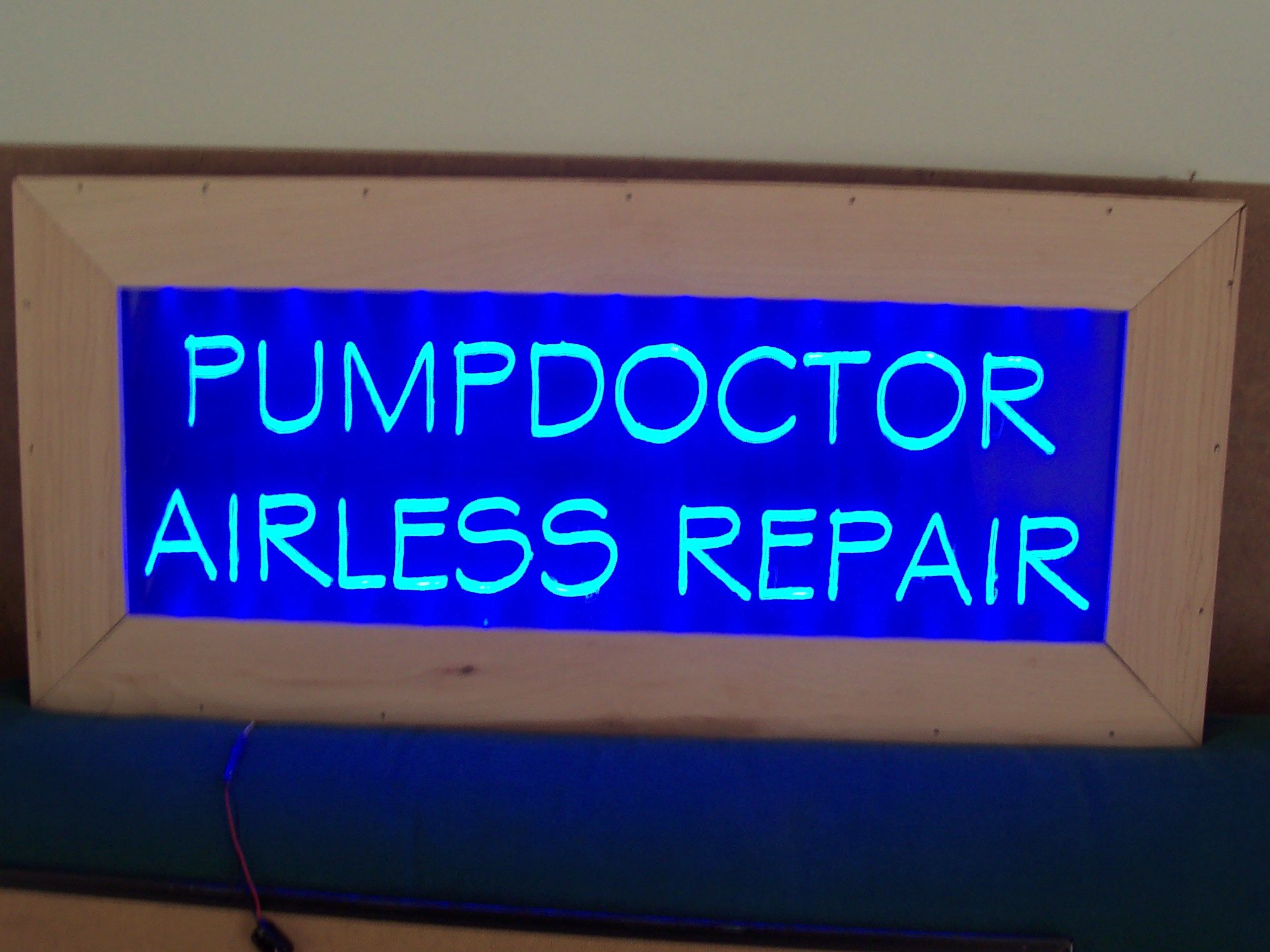 Edge Lit LED Sign (Updated 3/31/09) - Instructables