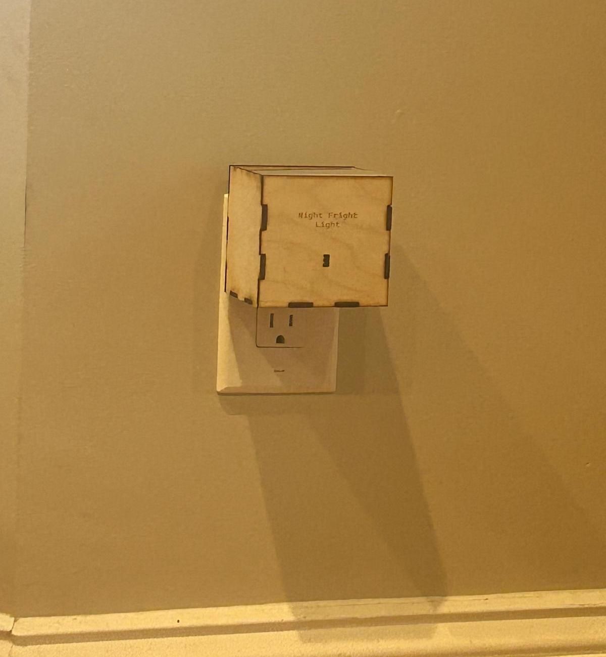 Night Fright Light : 8 Steps - Instructables