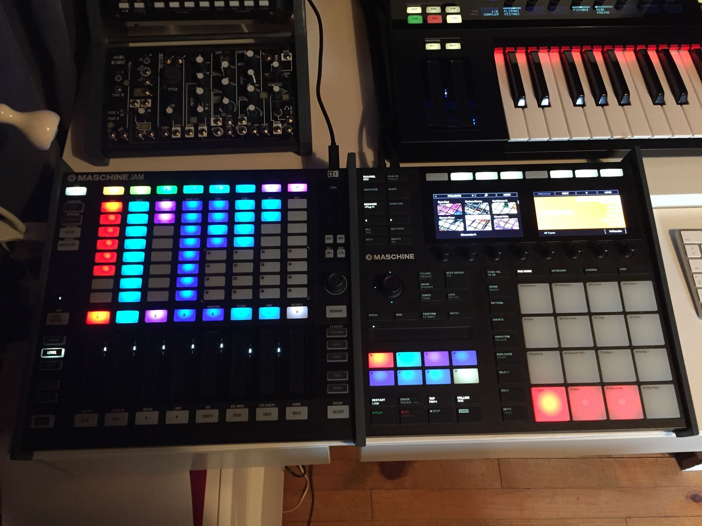 Dual Korg Volca Stand : 4 Steps (with Pictures) - Instructables