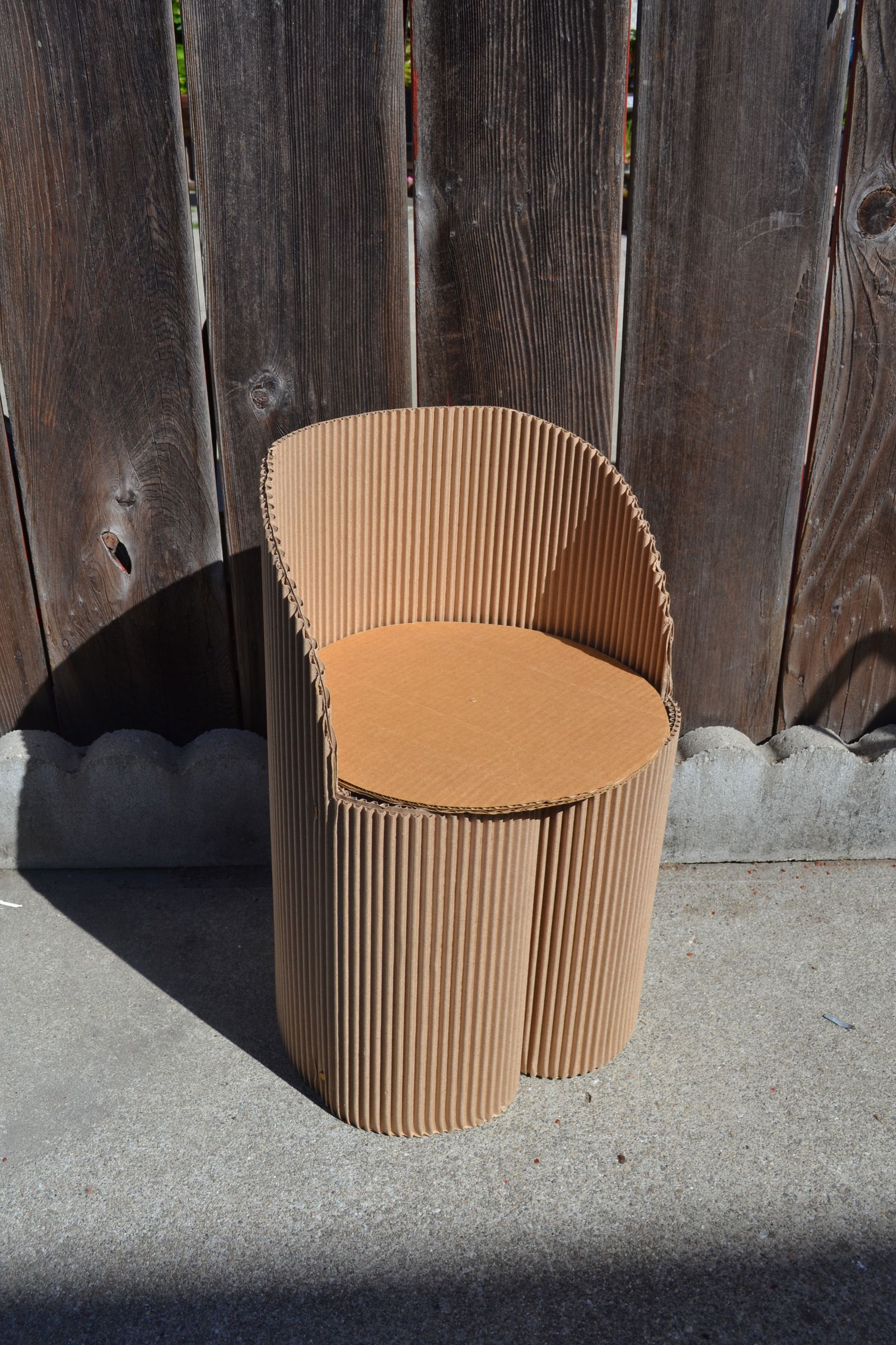 Child-sized Cardboard Chair : 6 Steps (with Pictures) - Instructables