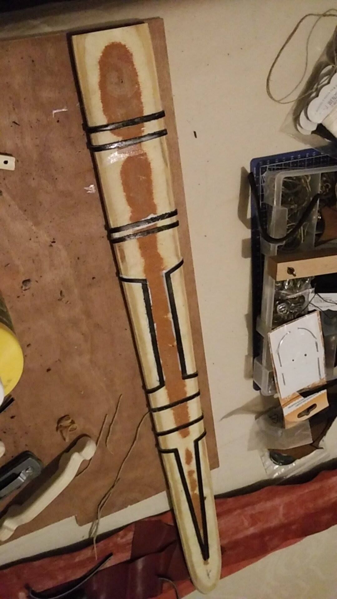 Viking Sword Scabbard - DIY : 12 Steps - Instructables