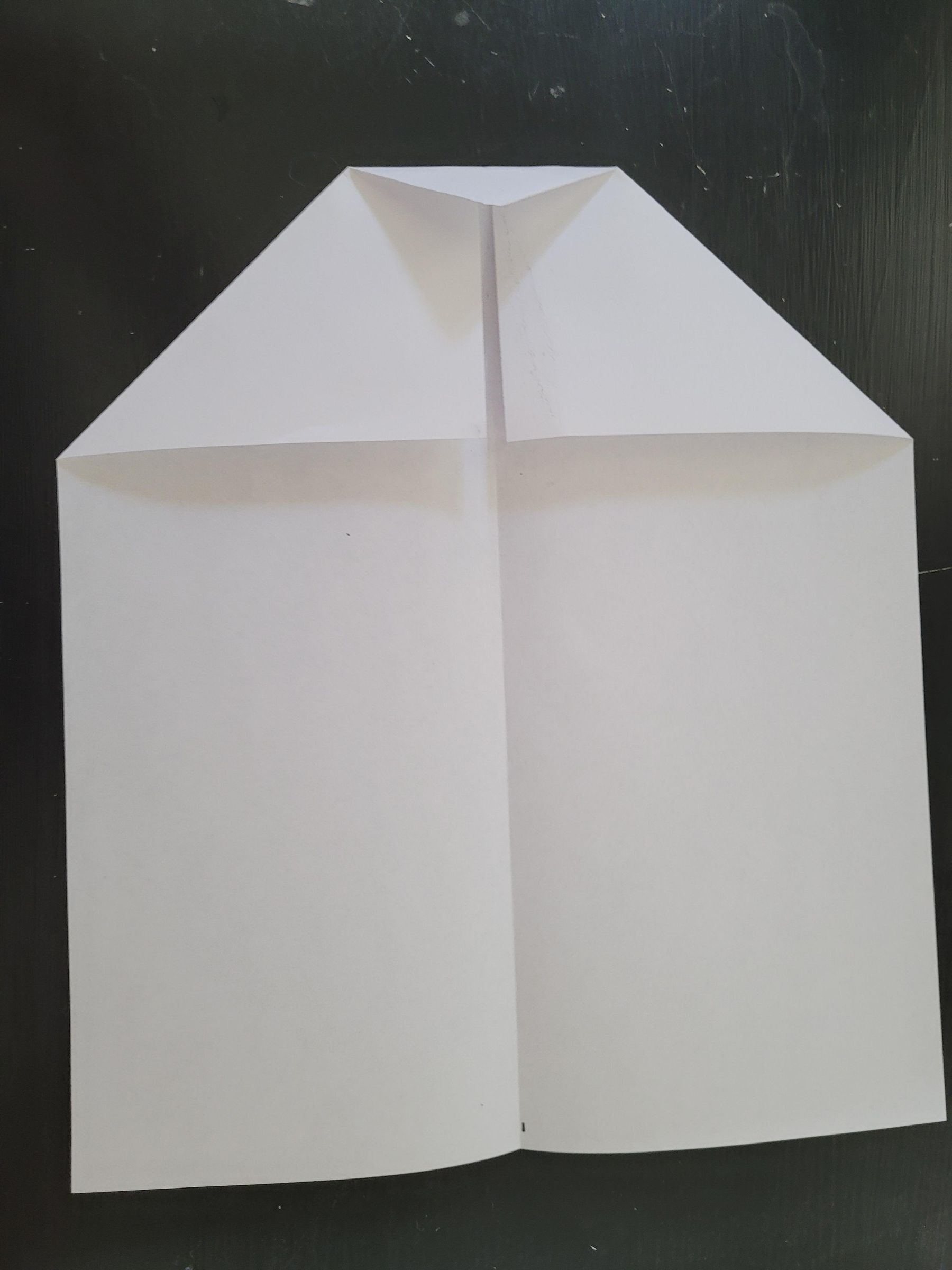 Worlds Best Paper Air Plane (with Launcher) : 6 Steps - Instructables