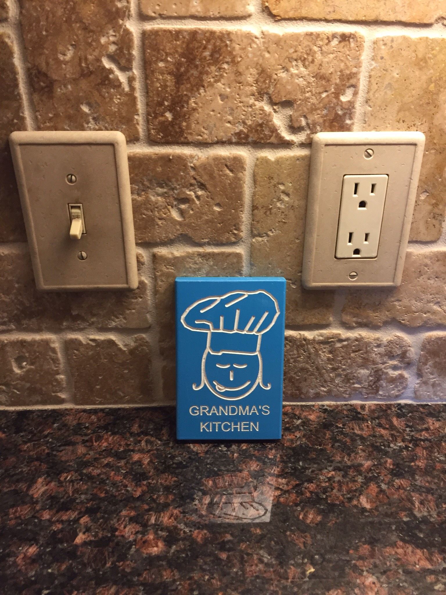 Artistic Decorative Outlet Cover : 7 Steps (with Pictures) - Instructables