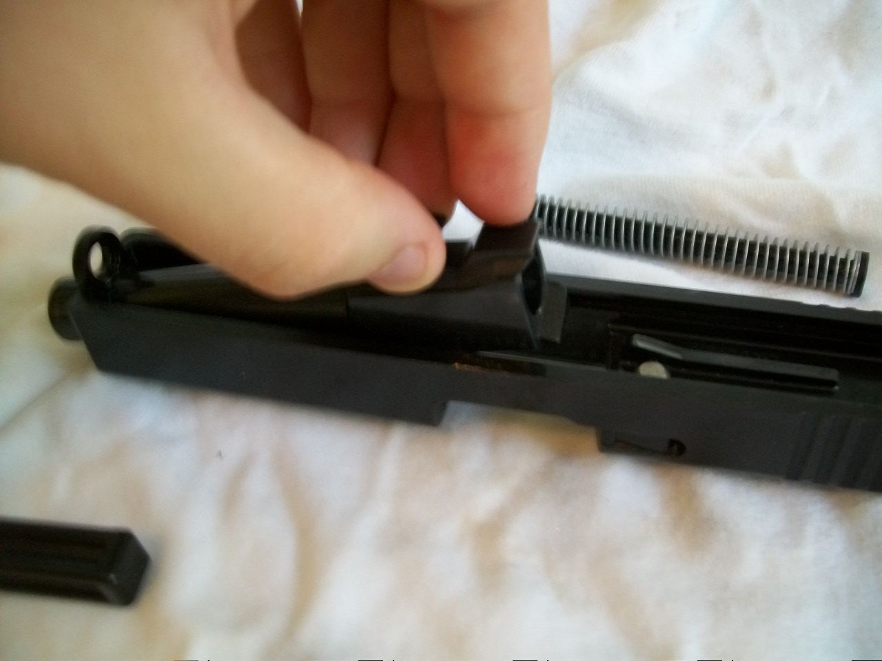 Glock 21 Slide Takedown : 12 Steps - Instructables