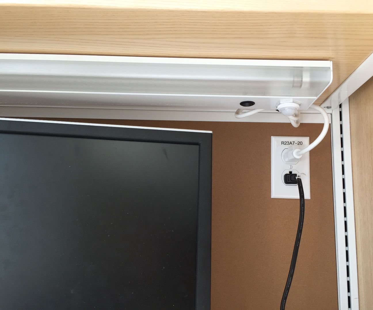 Fix Your Desk Lighting Sensor : 7 Steps - Instructables