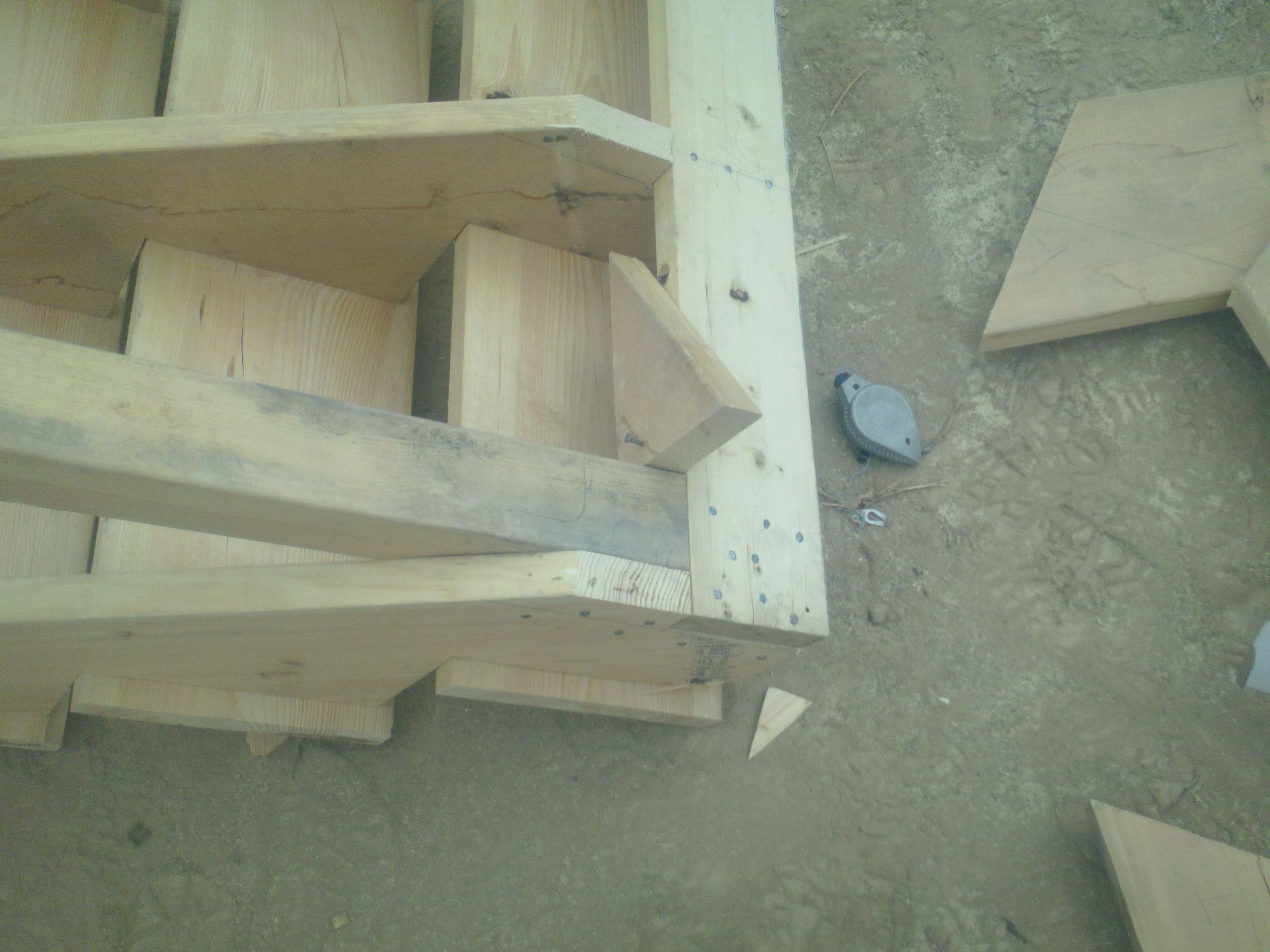 Self Standing Staircase : 7 Steps (with Pictures) - Instructables