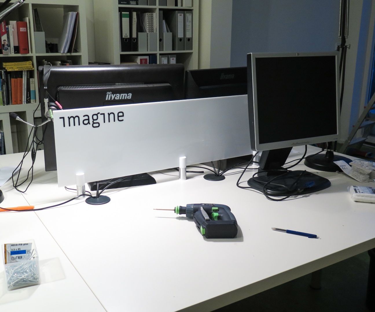 Desk Partition Panel : 6 Steps (with Pictures) - Instructables
