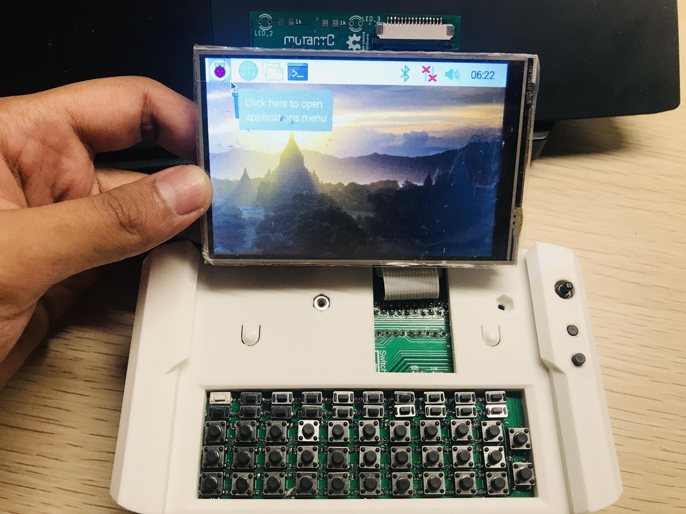 MutantC V3 - Modular and Powerful HandHeld PC : 9 Steps (with Pictures) - Instructables