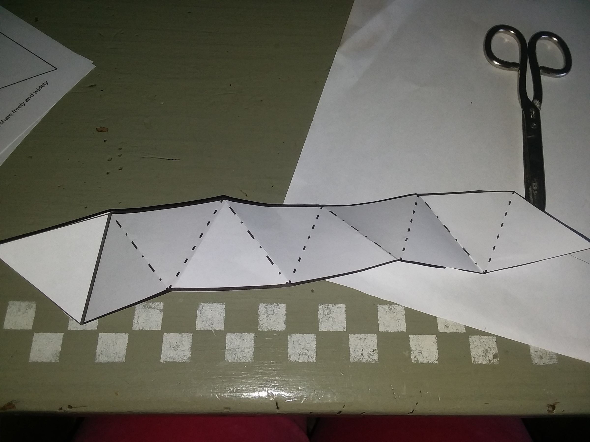HexaFlexagons: a Complete How-To : 8 Steps - Instructables