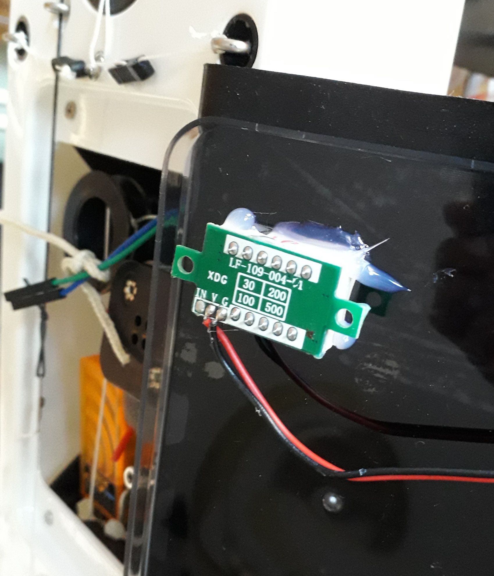 DF65 Battery Status : 6 Steps - Instructables