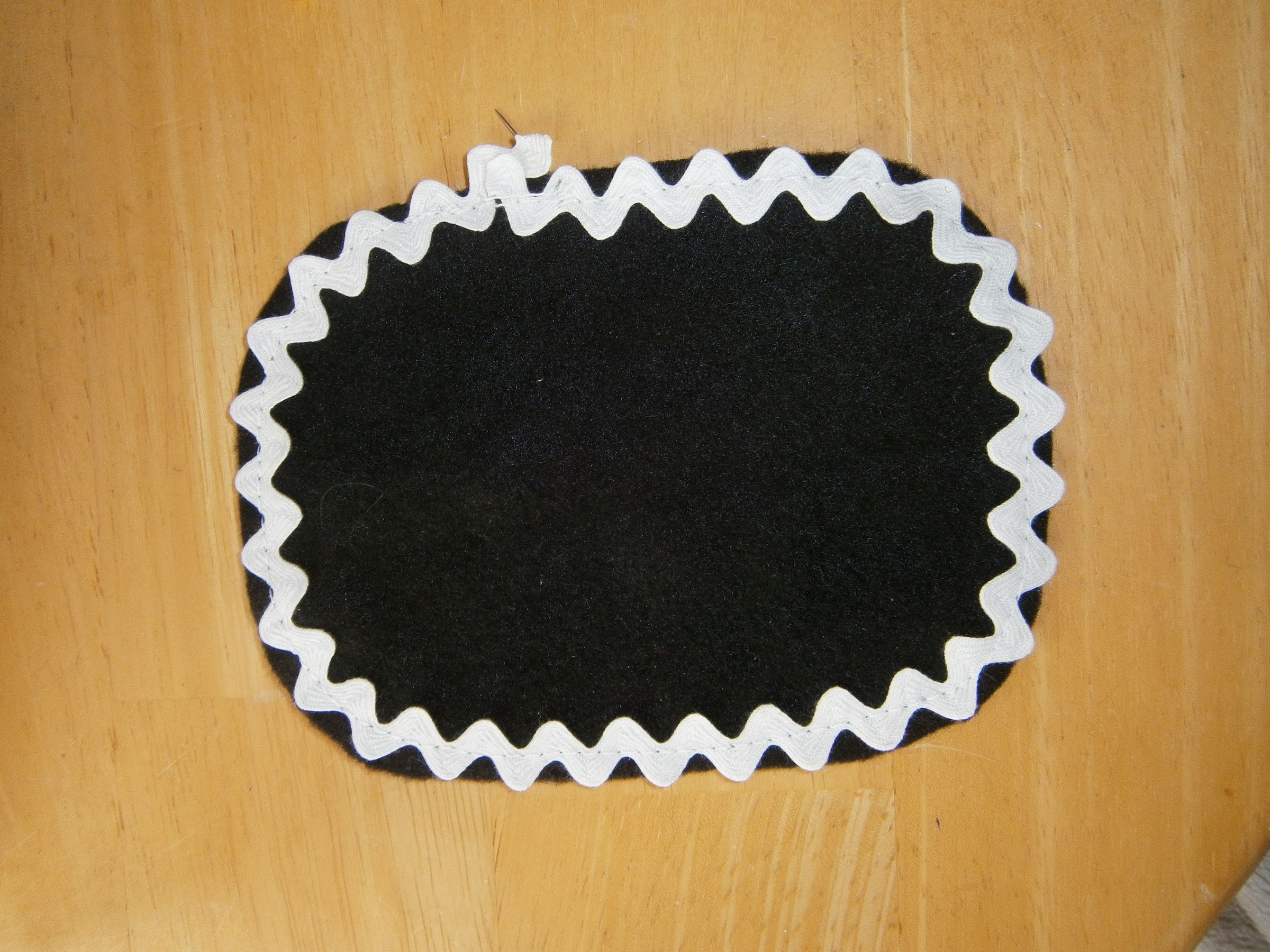 Monster Mittens : 18 Steps (with Pictures) - Instructables
