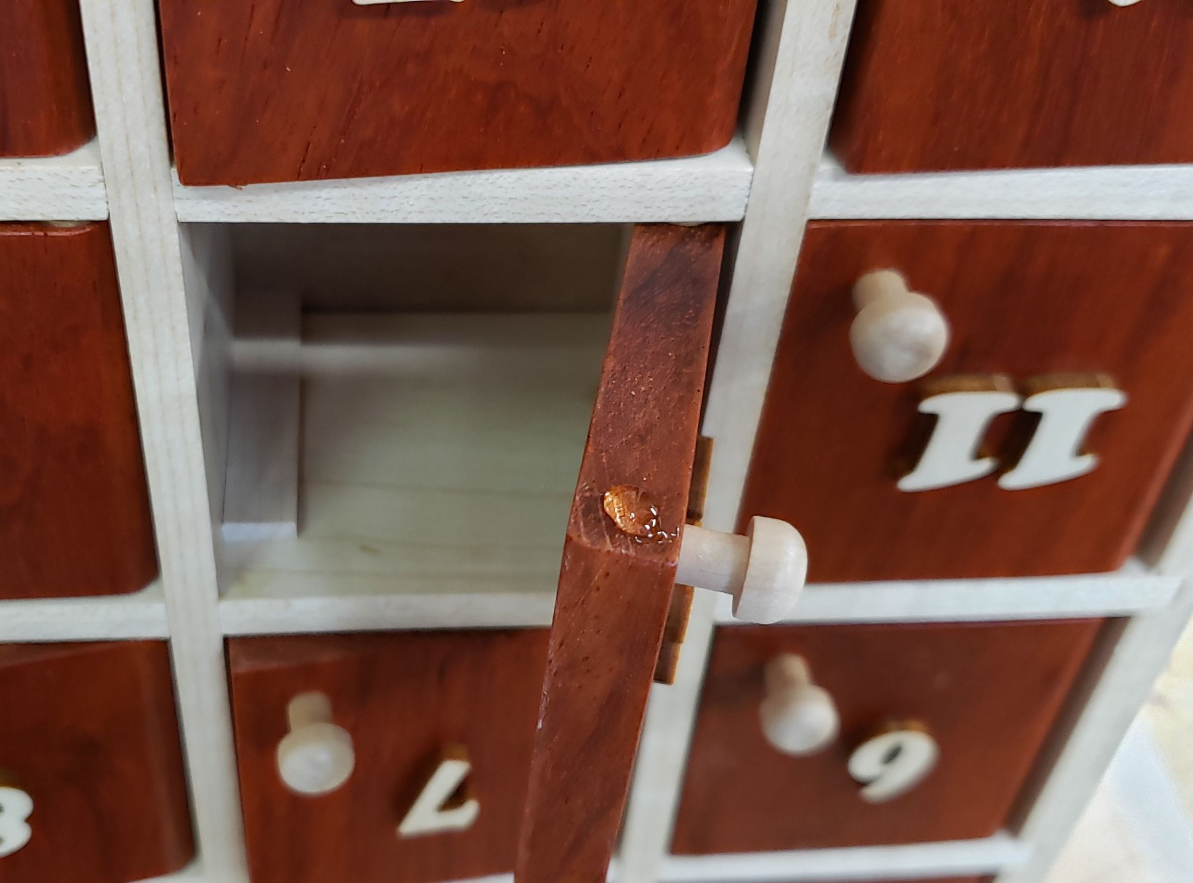 Wood House Advent Calendar : 20 Steps (with Pictures) - Instructables