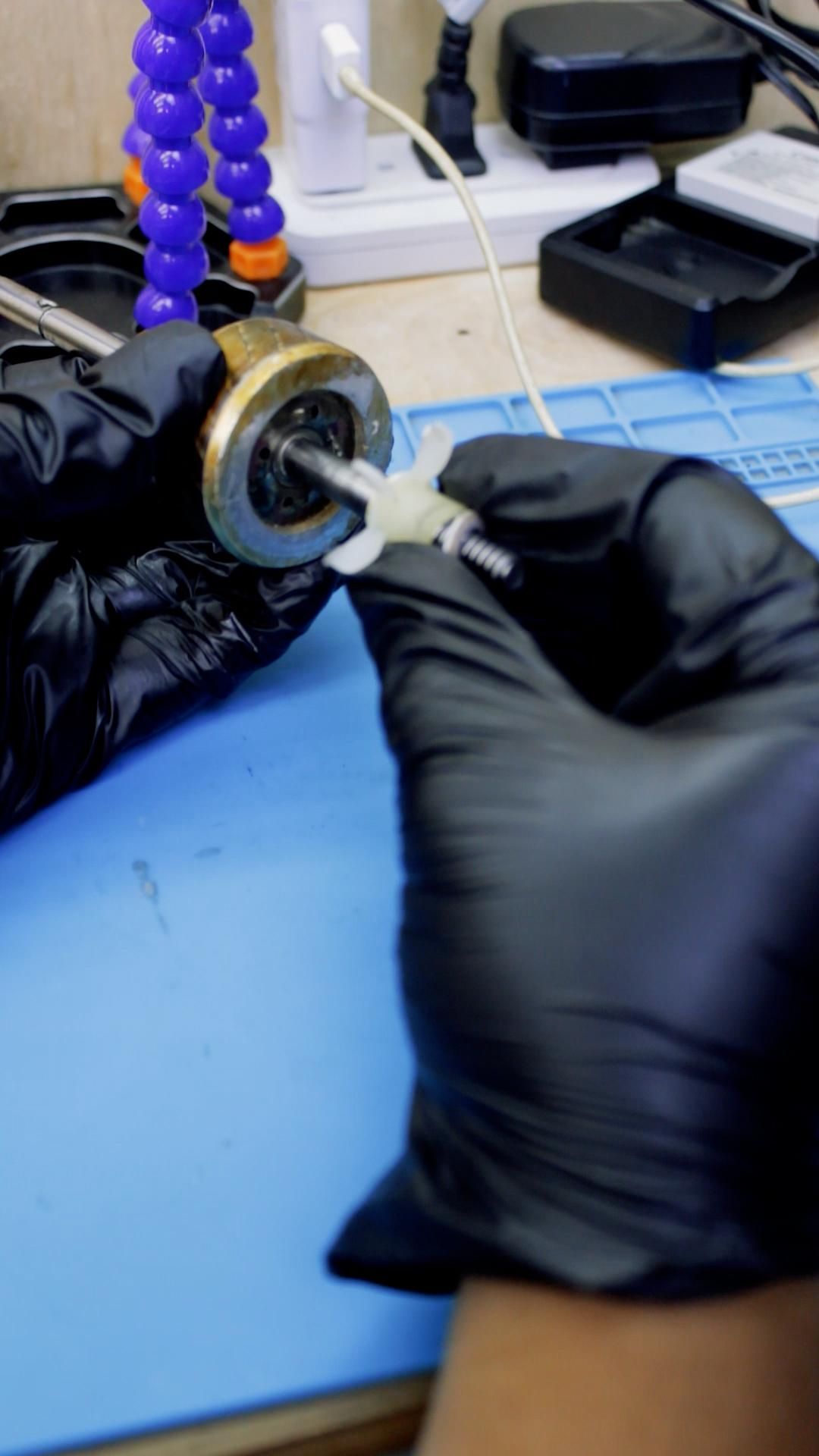 How to Fix a Broken Electric Fan: Motor Humming Sound | Rotor Not ...