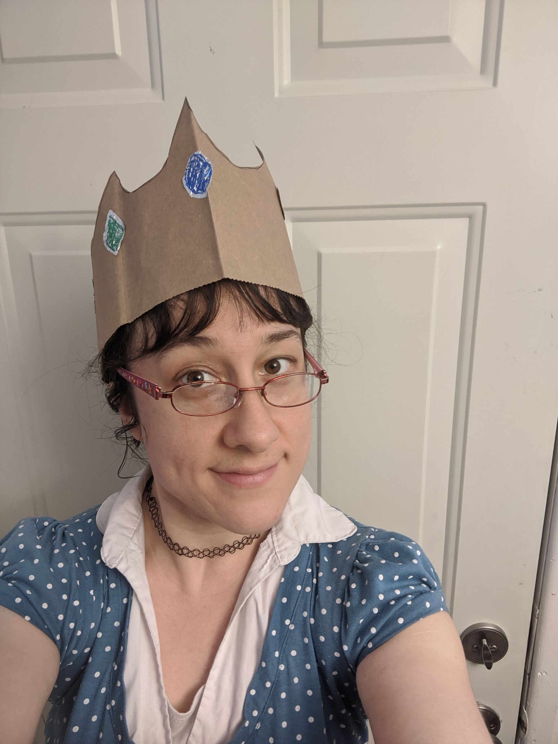 Paper Crowns With Colored Jewels : 10 Steps (with Pictures) - Instructables