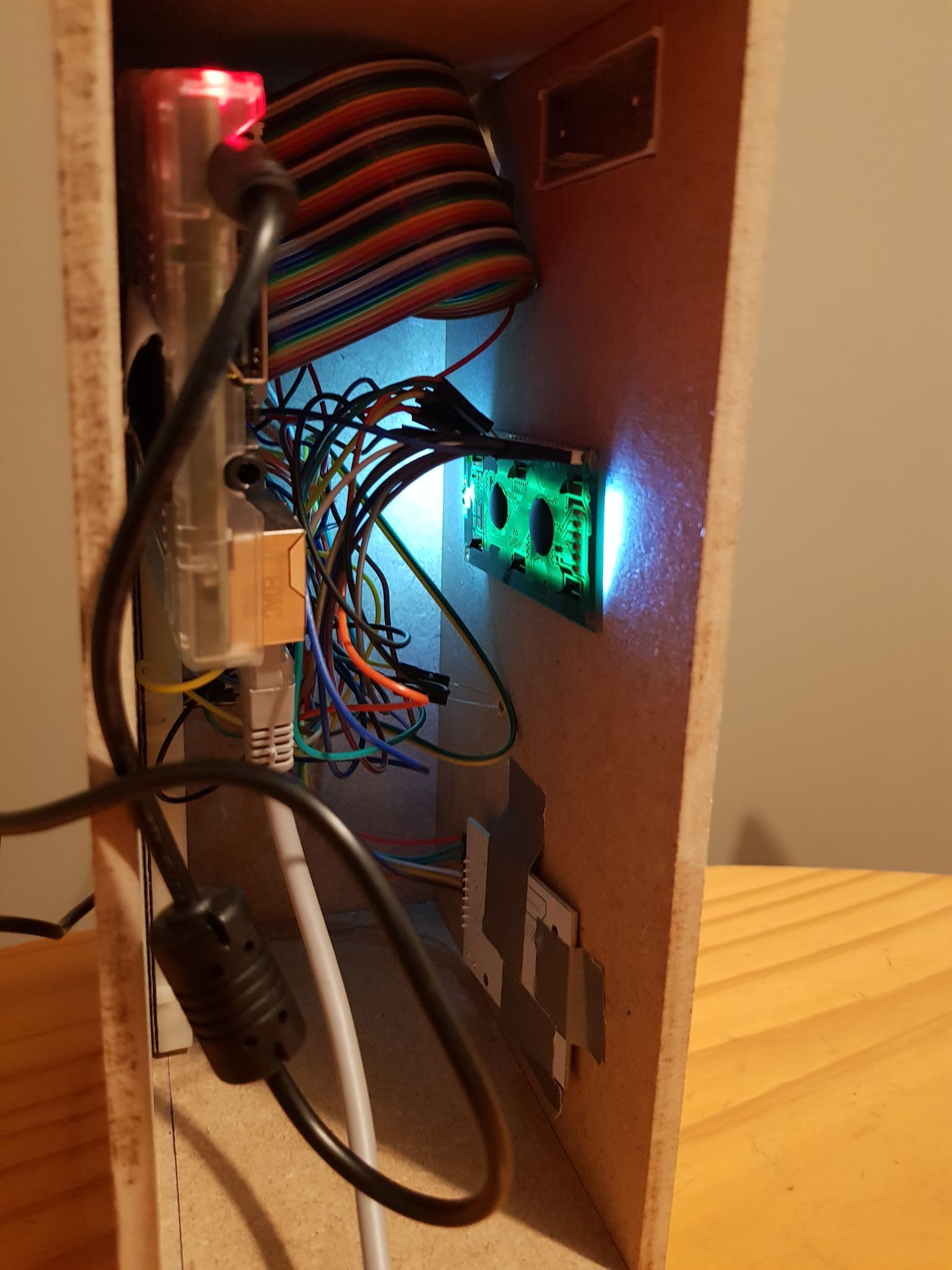 Badge System : 5 Steps - Instructables