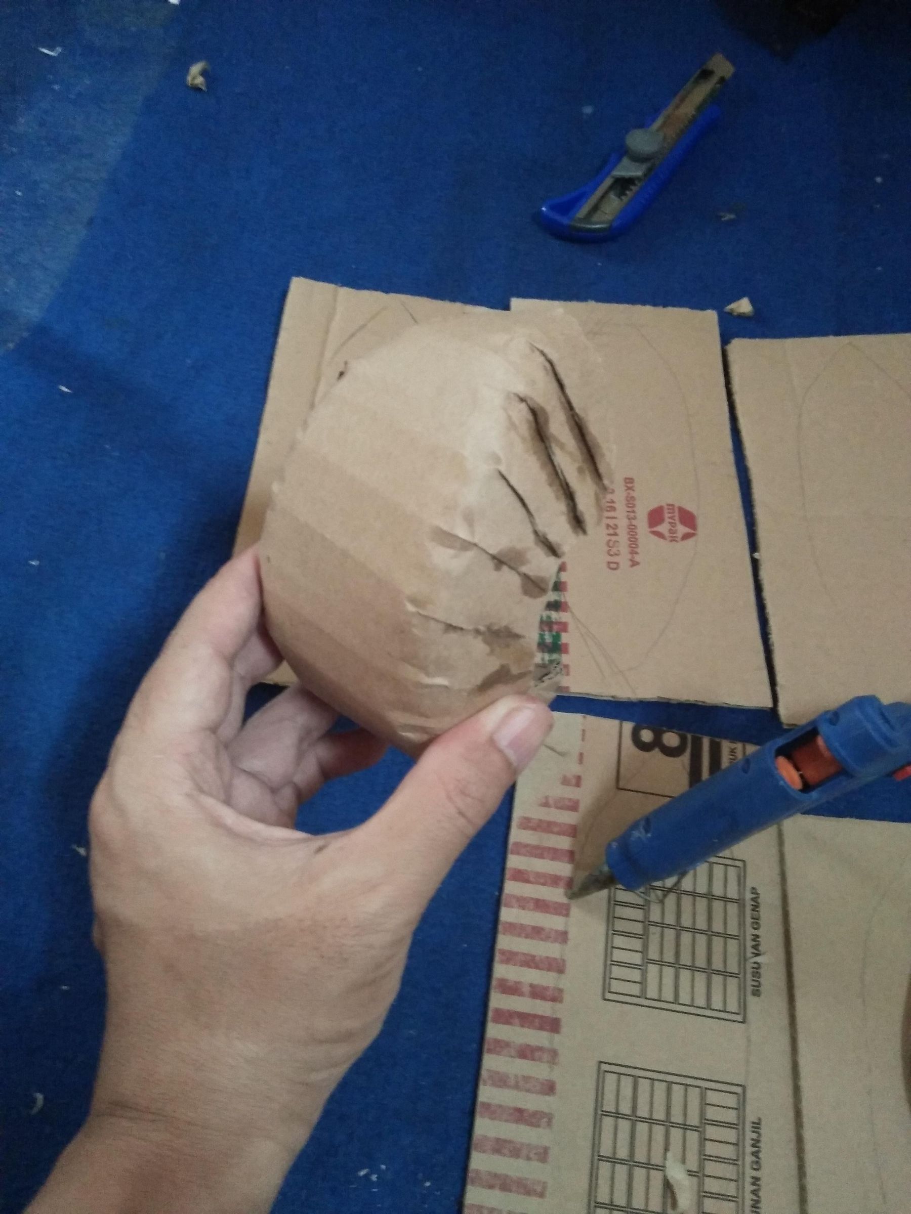 Pumpkin Made From Cardboard : 7 Steps (with Pictures) - Instructables