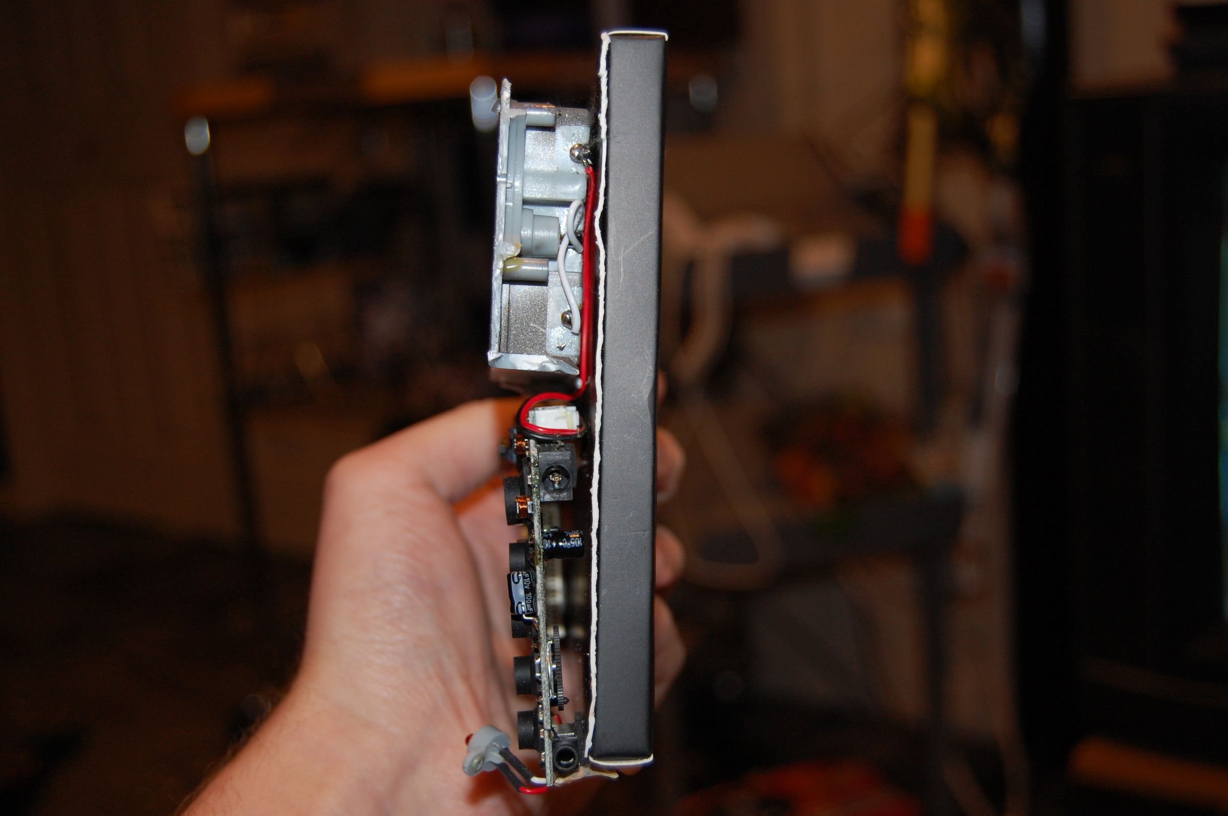 Case Modded Juice Box Media Player! - Instructables