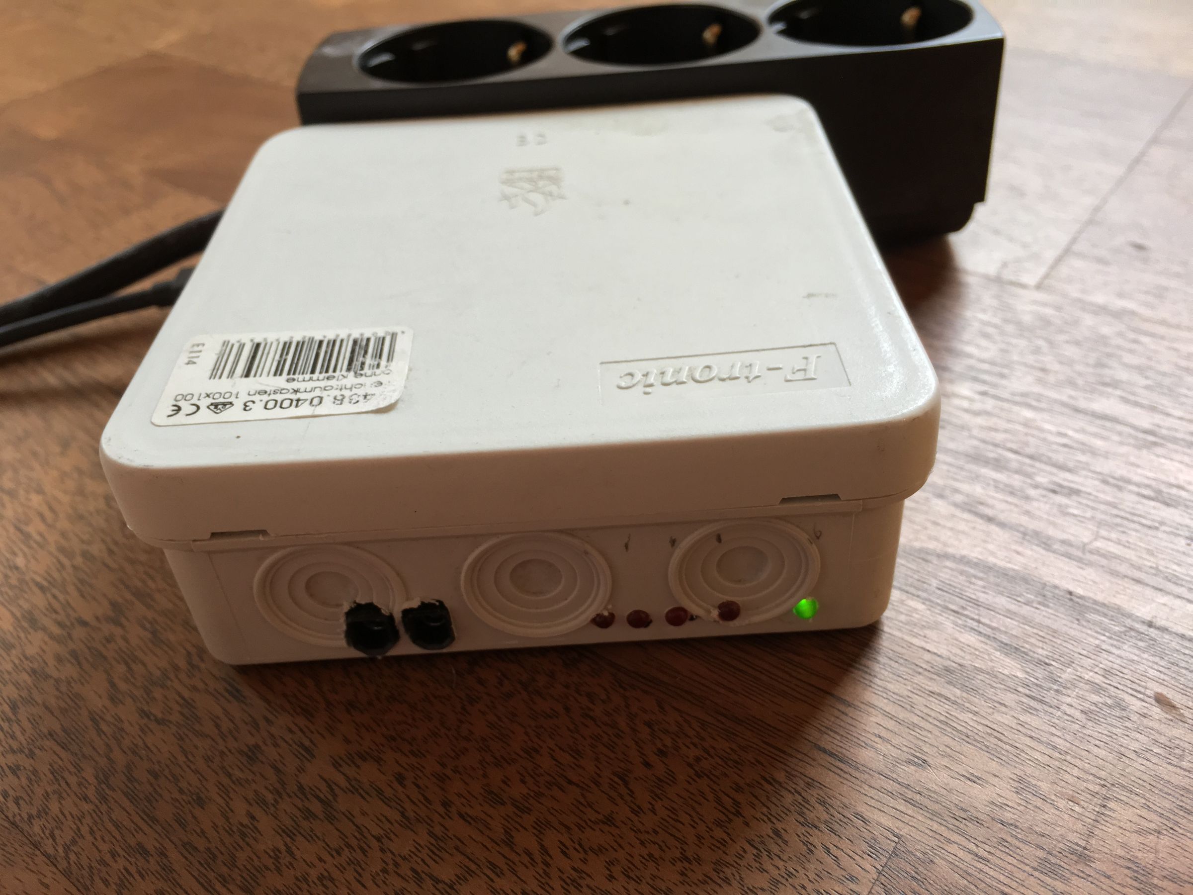 Remote Controlled Power Strip : 6 Steps - Instructables