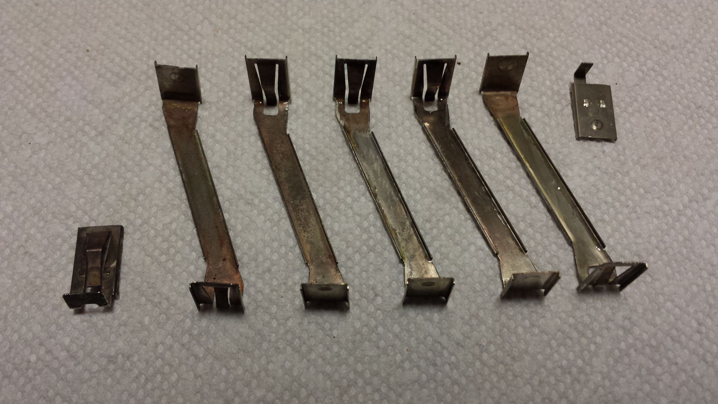 Restoring Corroded Battery Contacts : 7 Steps (with Pictures ...