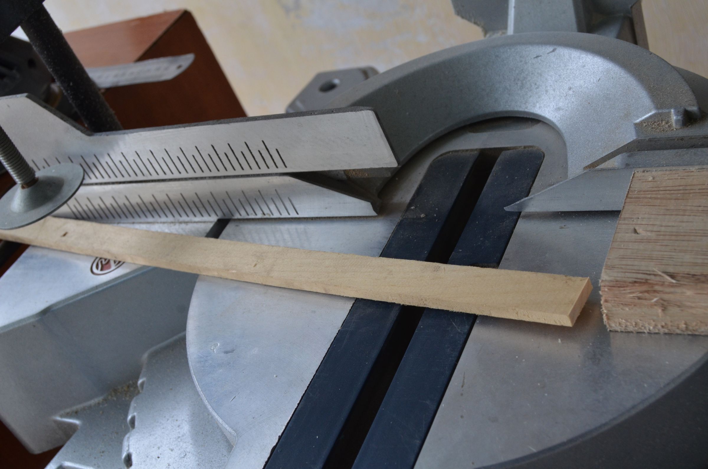 The Classic Wall Clock : 8 Steps (with Pictures) - Instructables