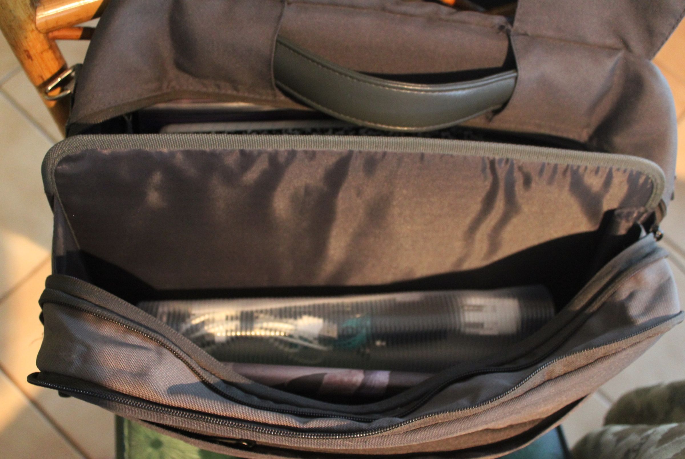 Roll Up Charging Station : 6 Steps - Instructables