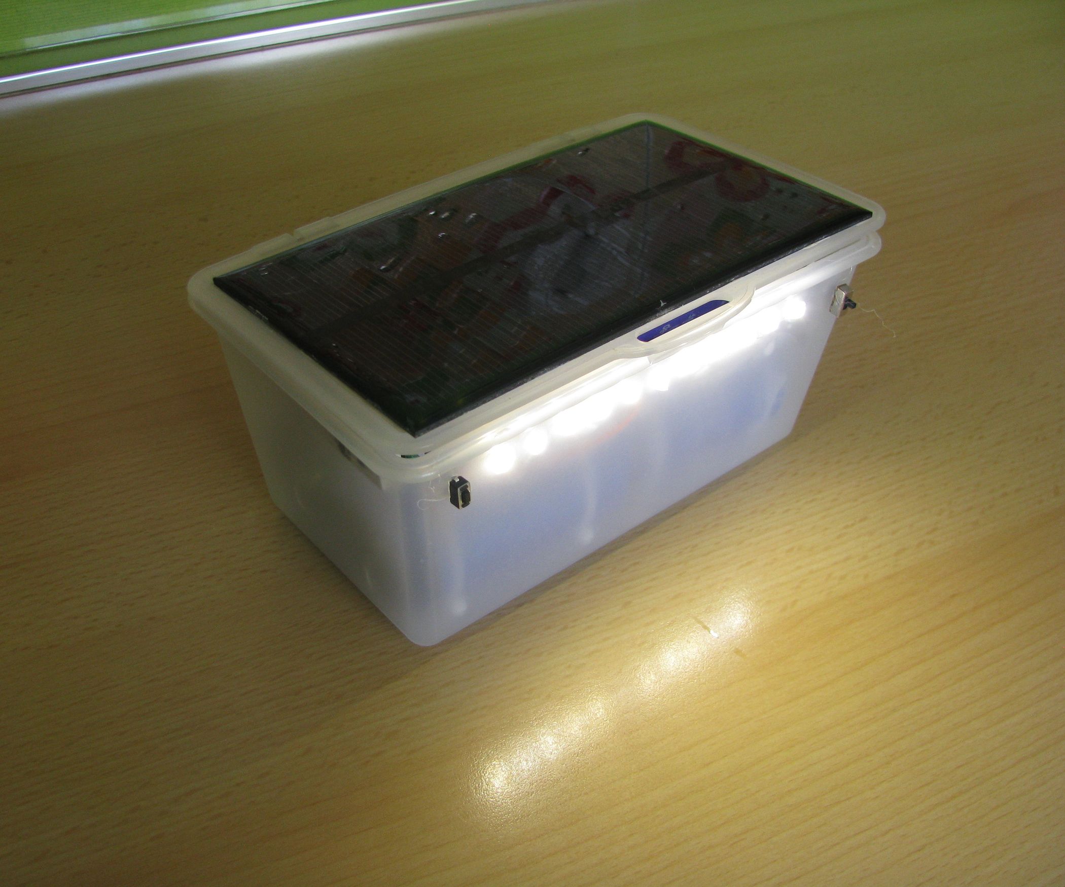Supercapacitor Solar Box : 10 Steps (with Pictures) - Instructables