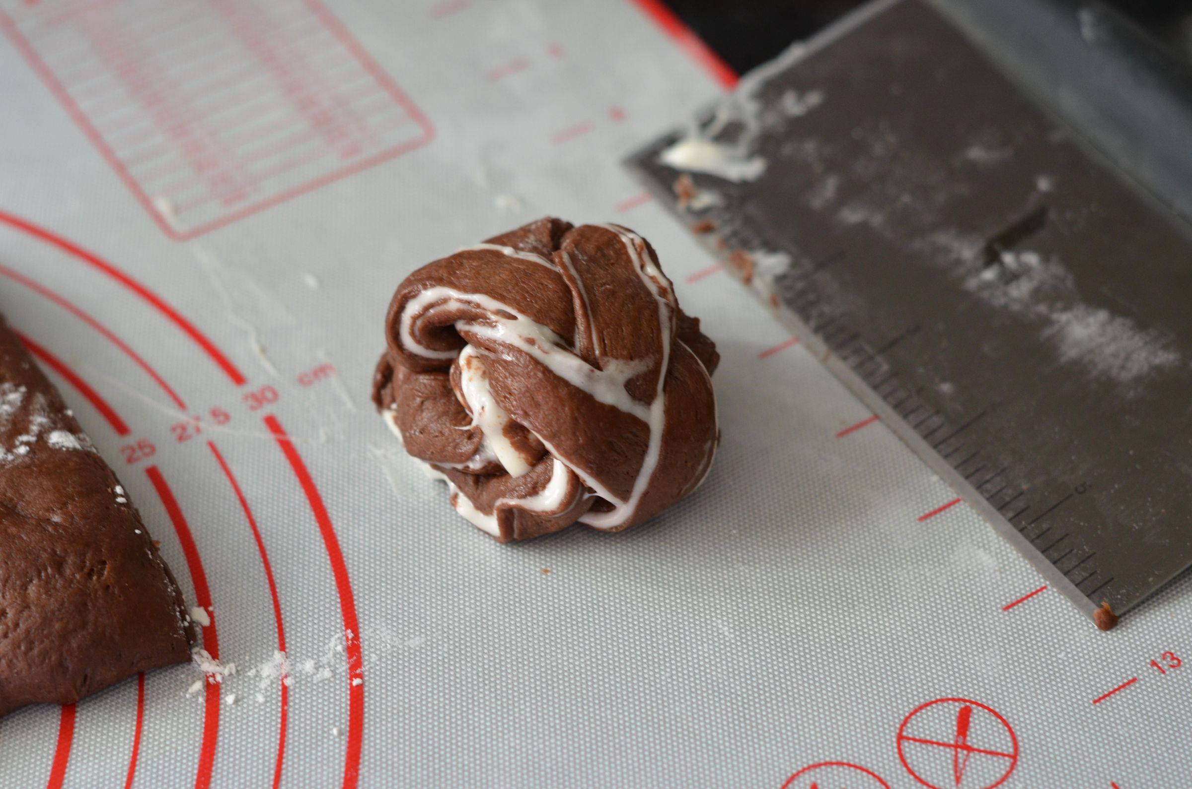 Braided Chocolate Muffins : 8 Steps (with Pictures) - Instructables