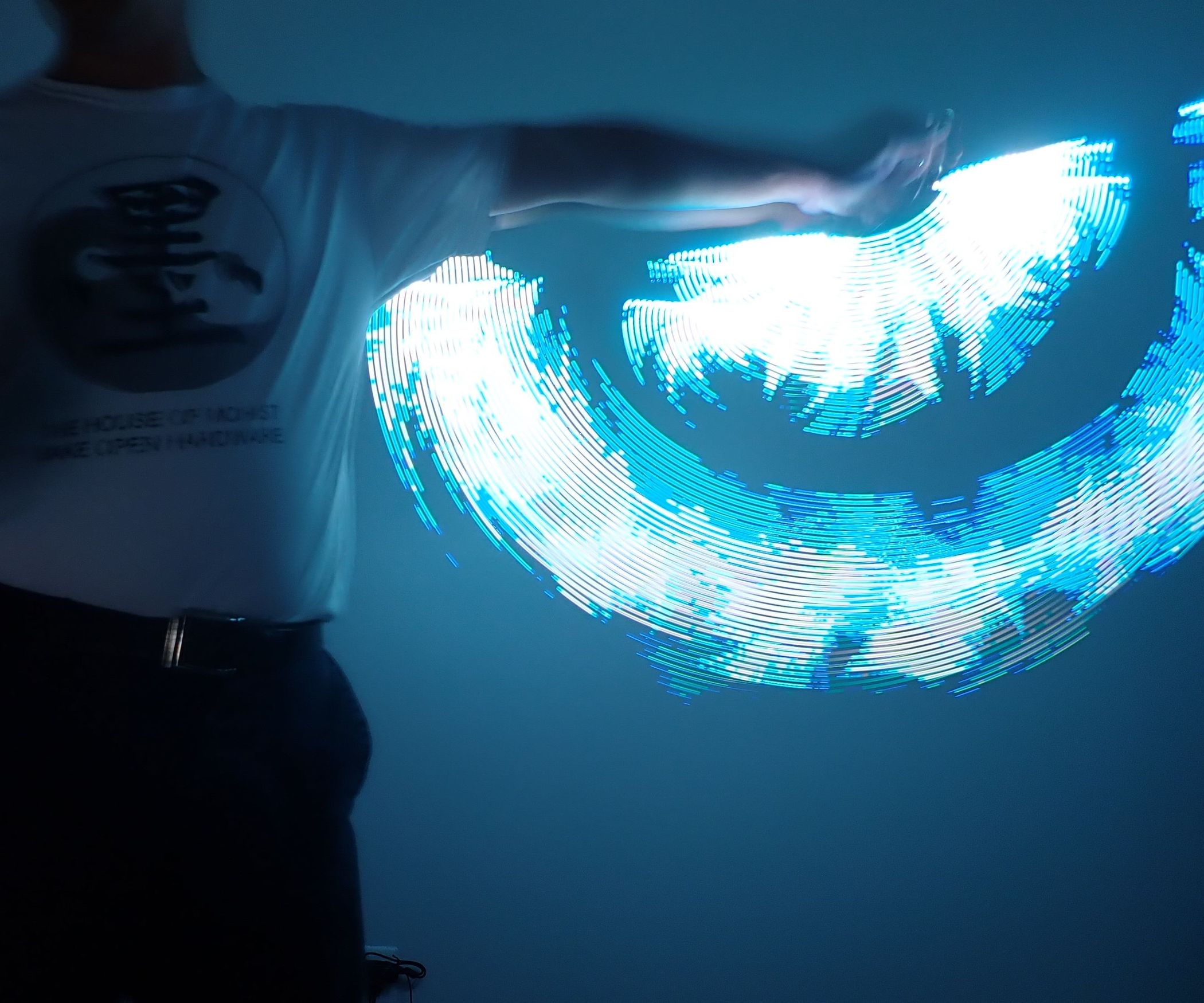 LED Spin Wand/Nunchaku : 6 Steps - Instructables