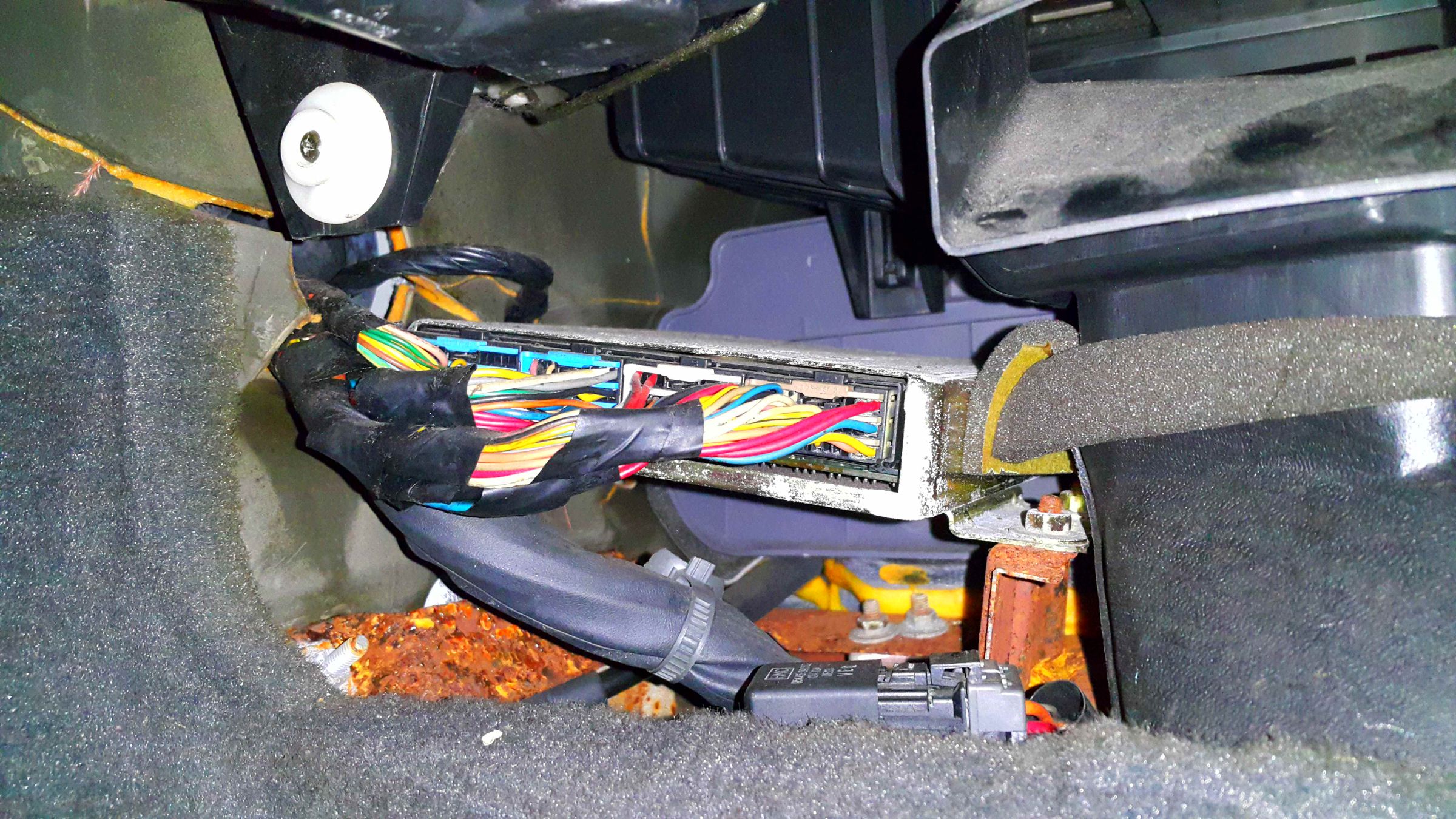 Car Remote Starter Installation! : 11 Steps - Instructables