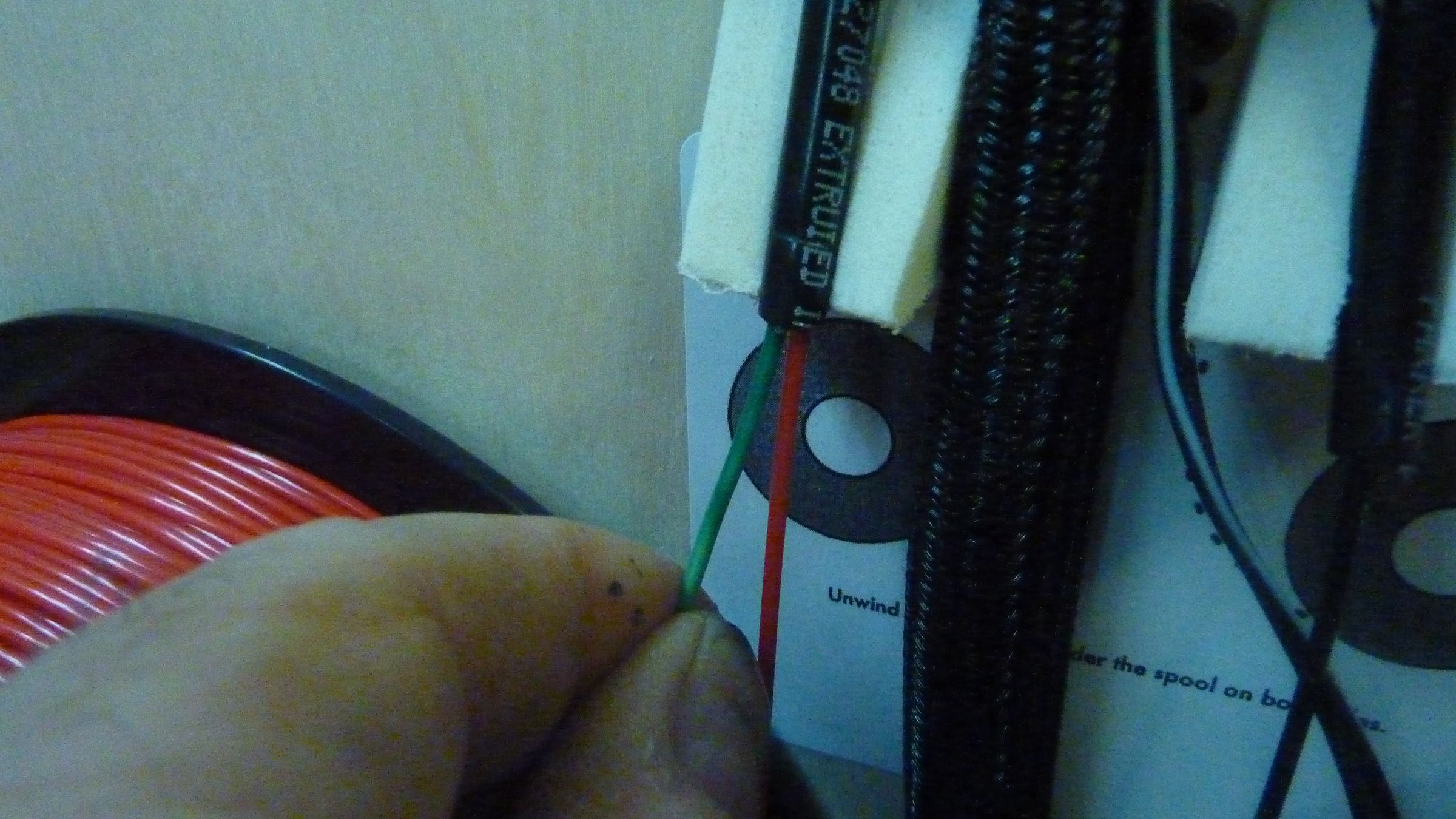 Quick Change Reels on Your MakerBot Replicator - Instructables