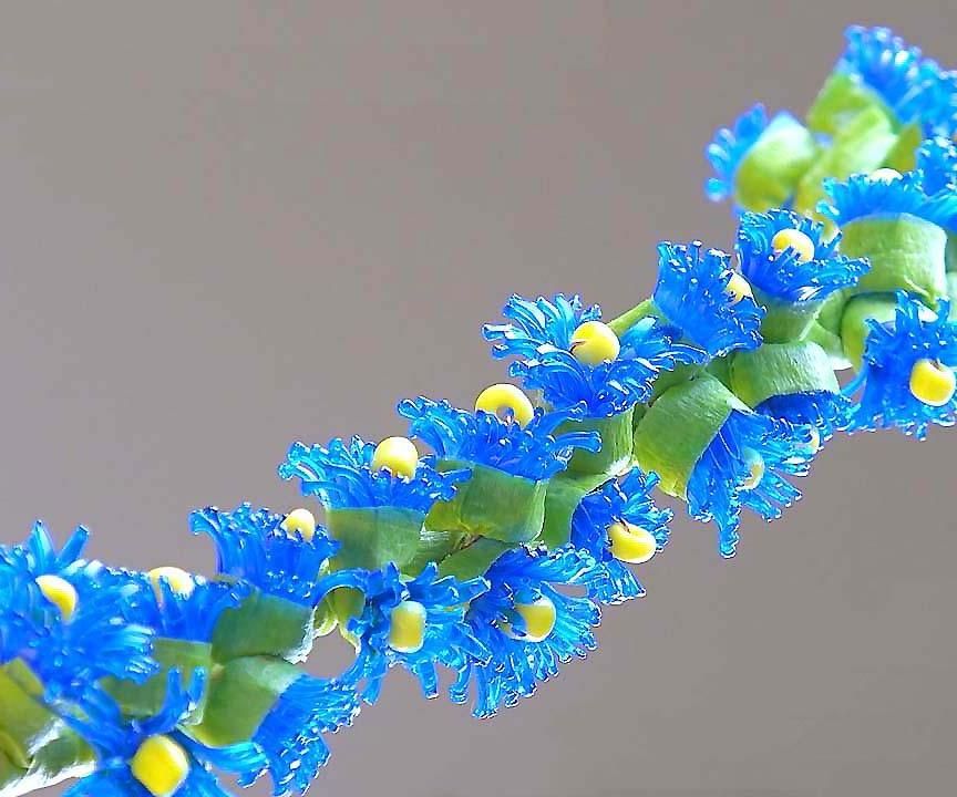 How to Make Very Easy and Beautiful Plastic Bottle Flower : 5 Steps ...