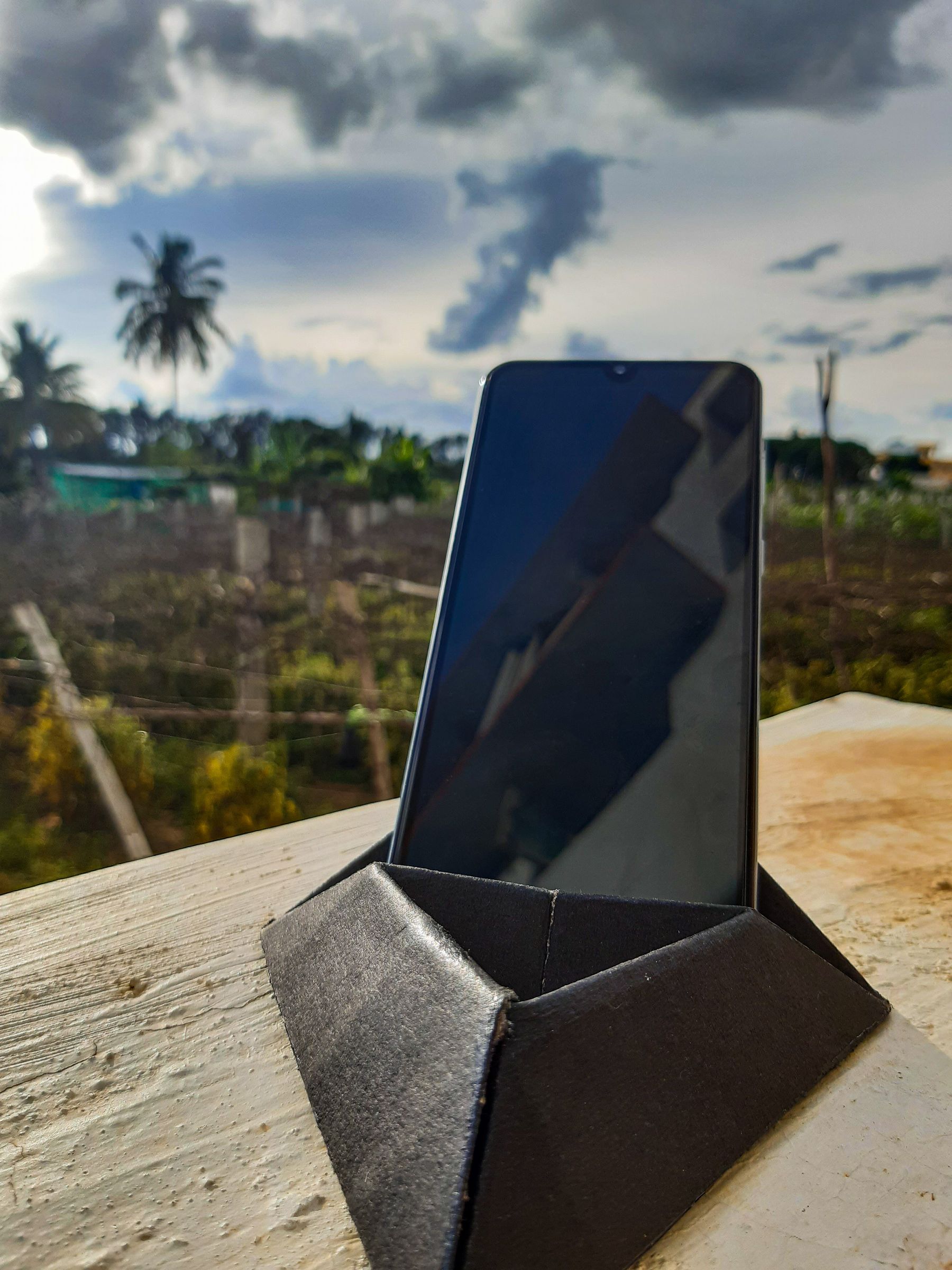 Pocket Sized Phone Stand : 7 Steps (with Pictures) - Instructables