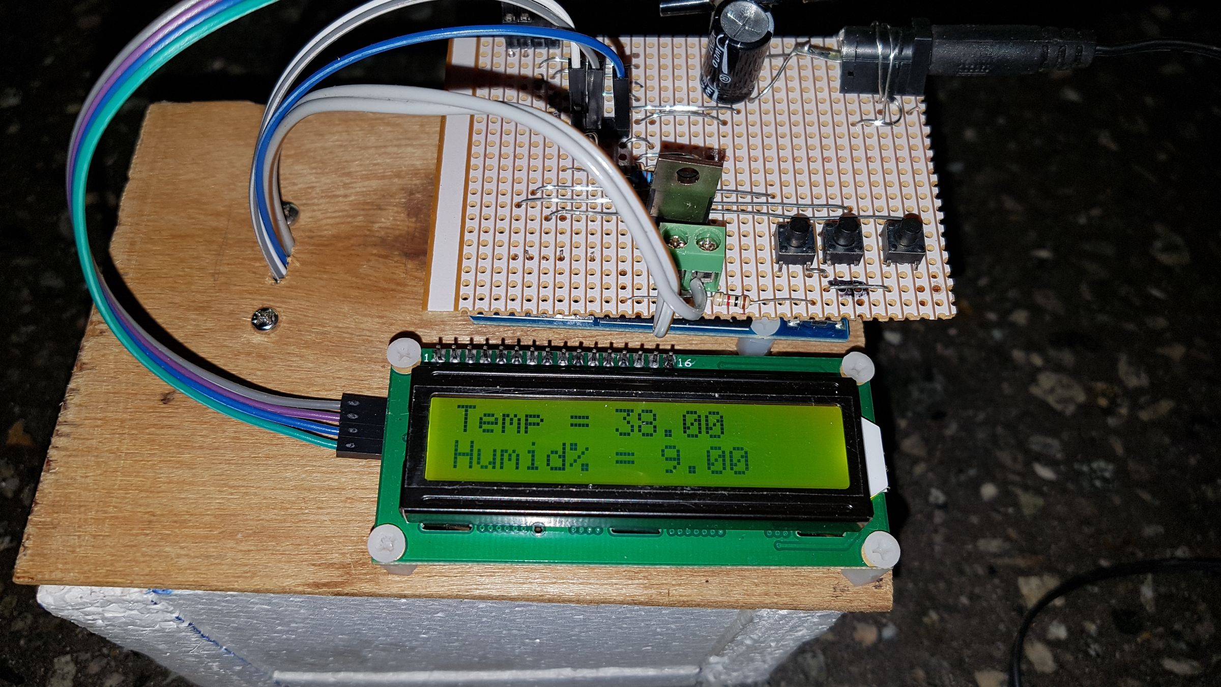 Programable Incubator for Hot-stratifying Seeds : 10 Steps - Instructables