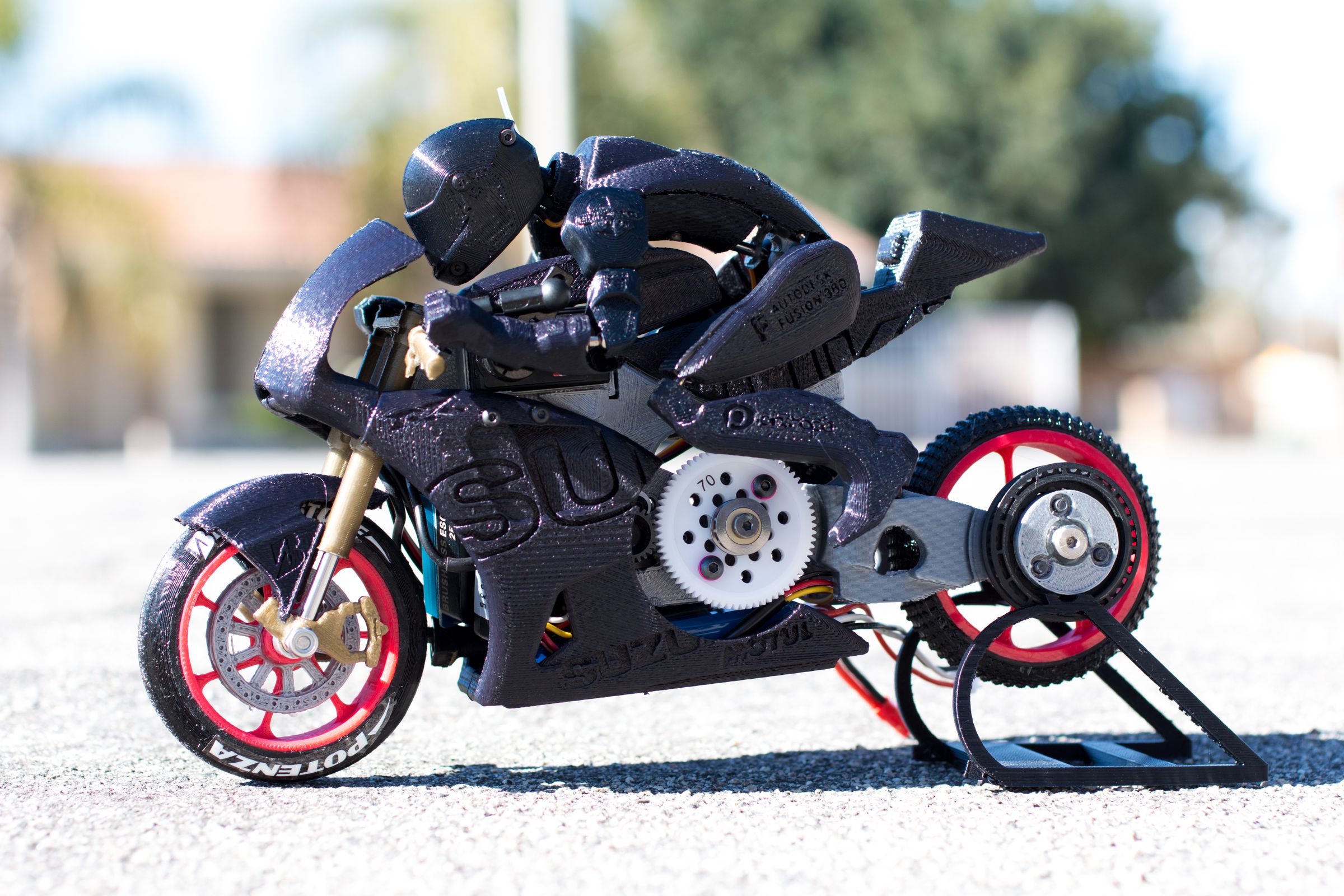 3d Printed RC Motorcycles: 2016 Ducati Draxter and 2016 Suzuki GSX-RR ...