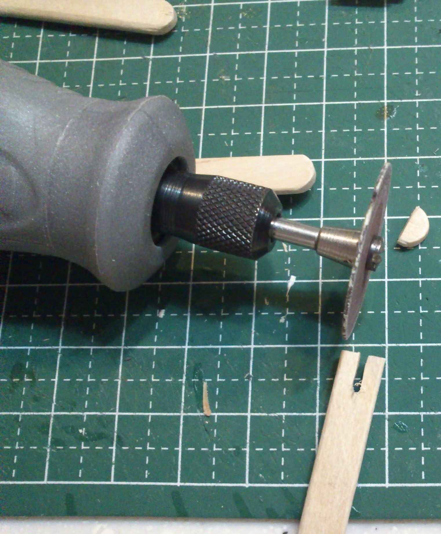 Mini AT-ST Popsicle Stick Model : 7 Steps (with Pictures) - Instructables