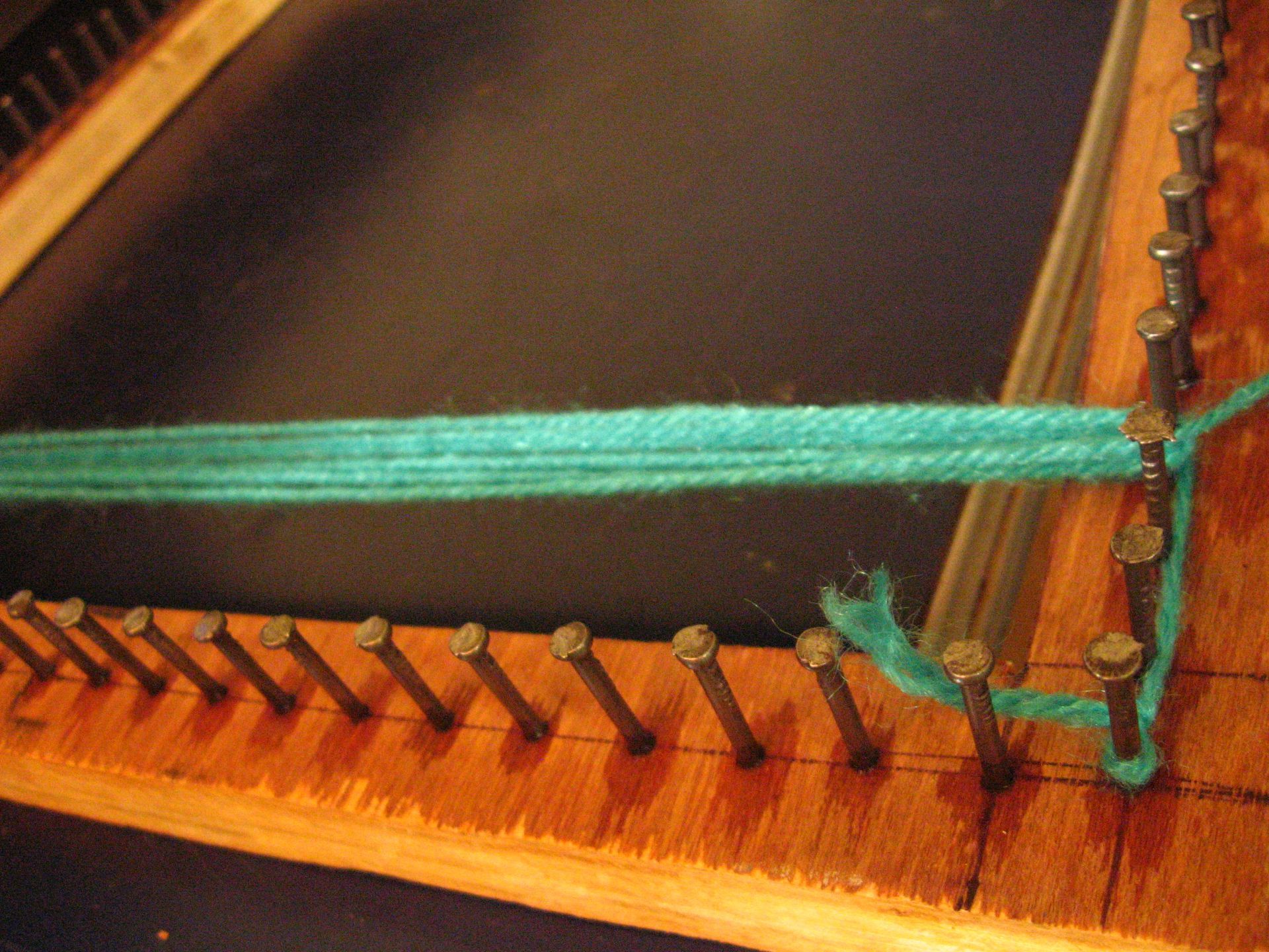 How to Weave a Small Table Mat With Home Made Loom : 13 Steps (with ...